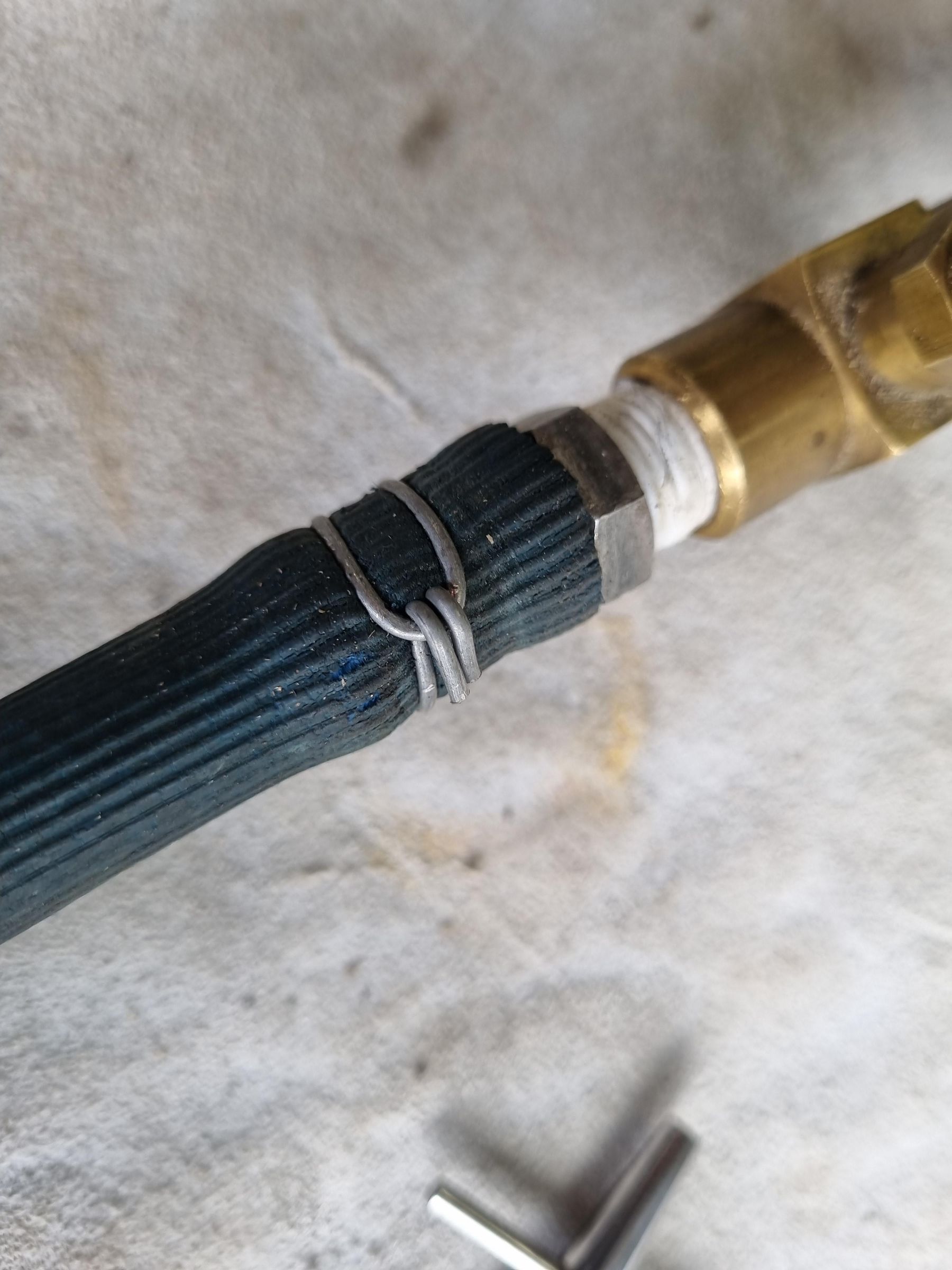 Mr Clampy the Wire Clamper : 9 Steps (with Pictures) - Instructables