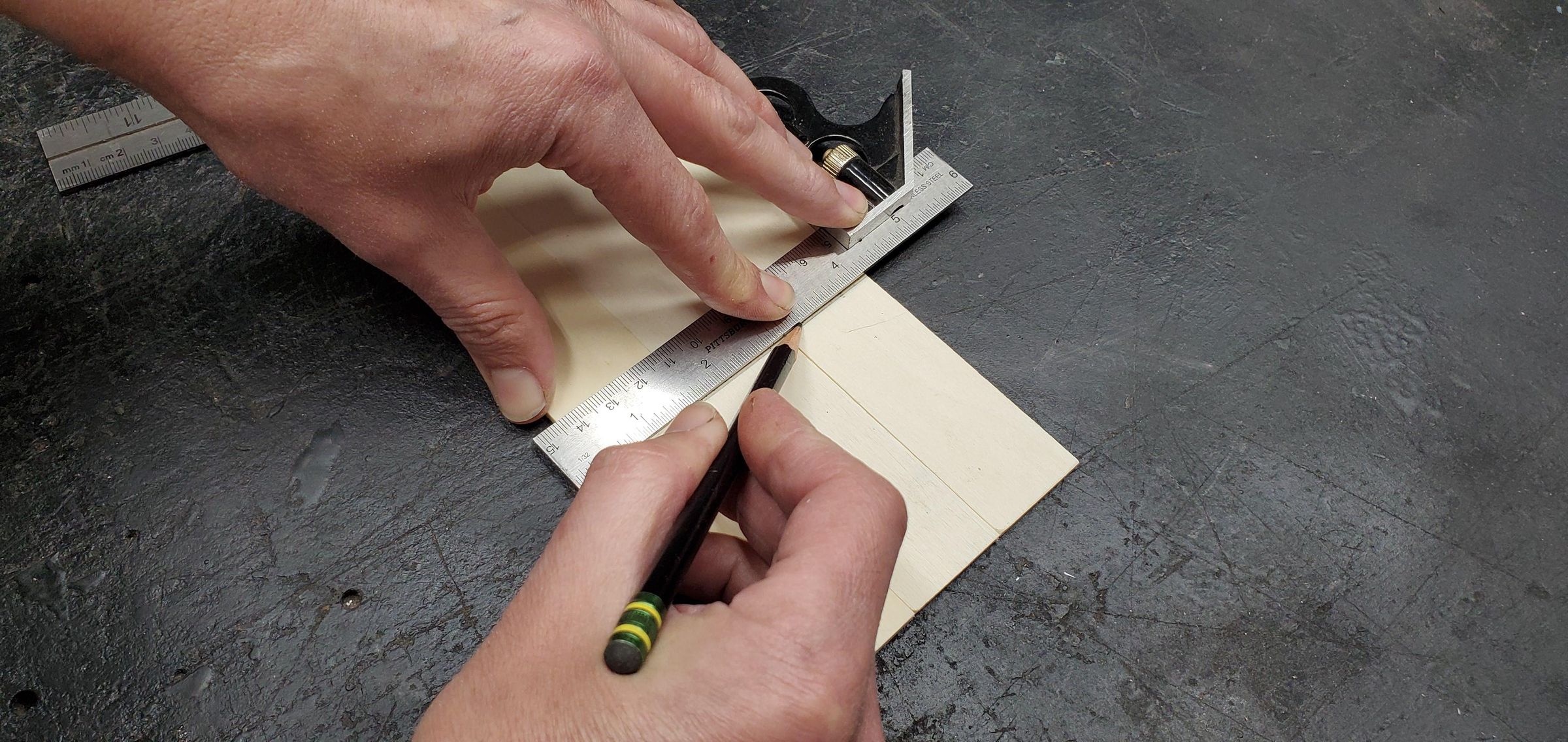 How to Make a Utah Monolith Christmas Ornament : 12 Steps (with ...
