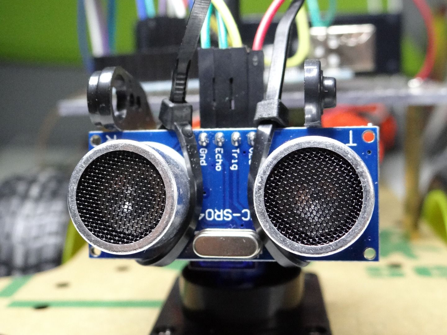 Very Simple Robot for Beginners : 5 Steps (with Pictures) - Instructables