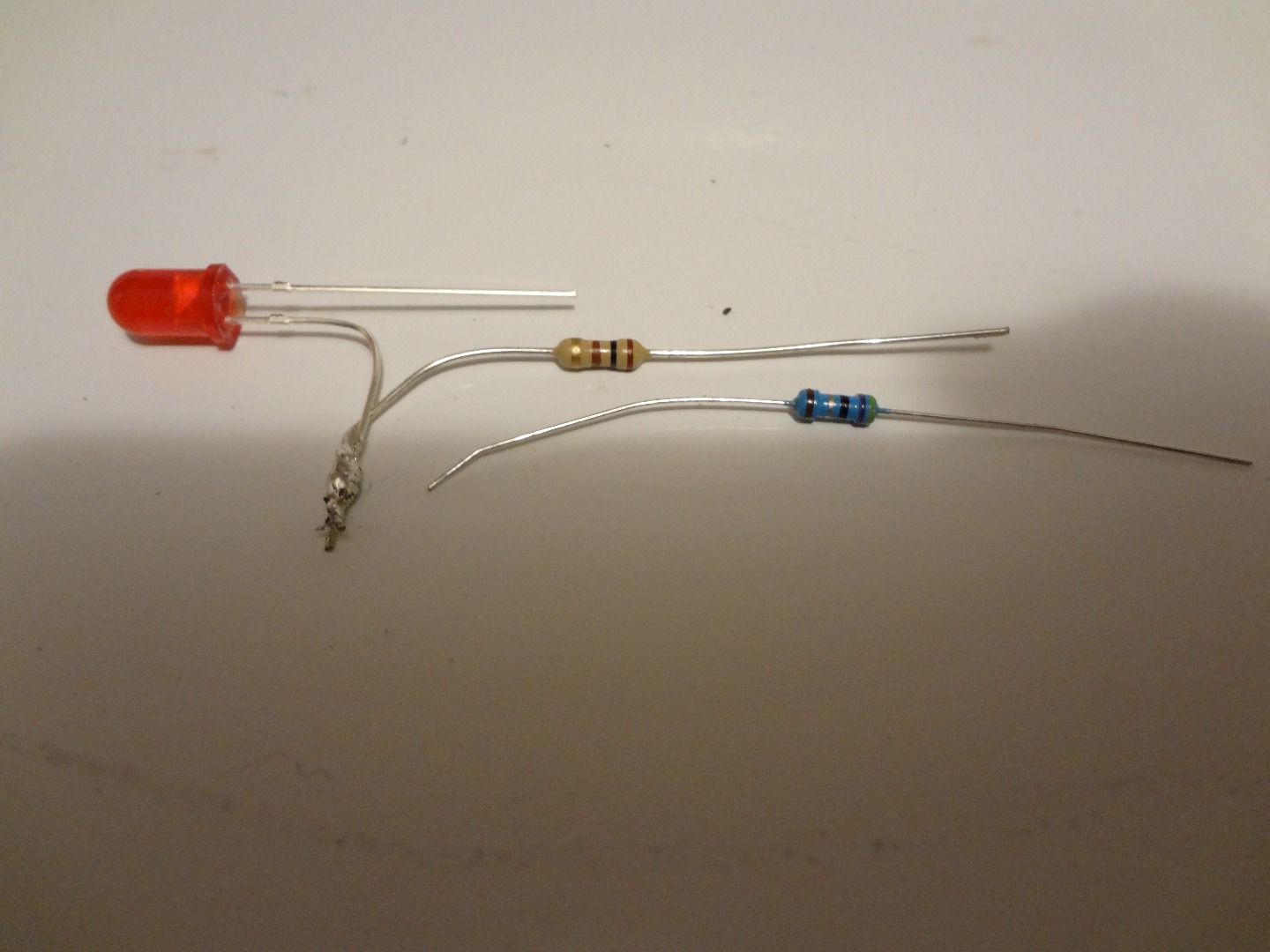 Atari 2600 Power on Led Indicator. : 6 Steps - Instructables