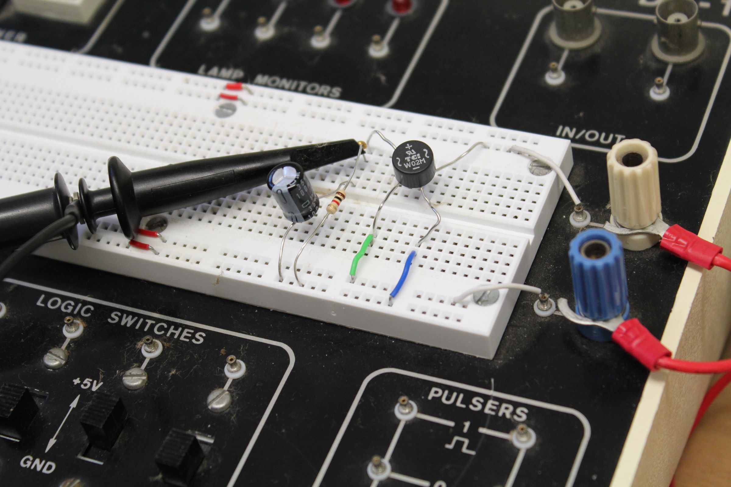 Create a DC Power Supply : 3 Steps - Instructables