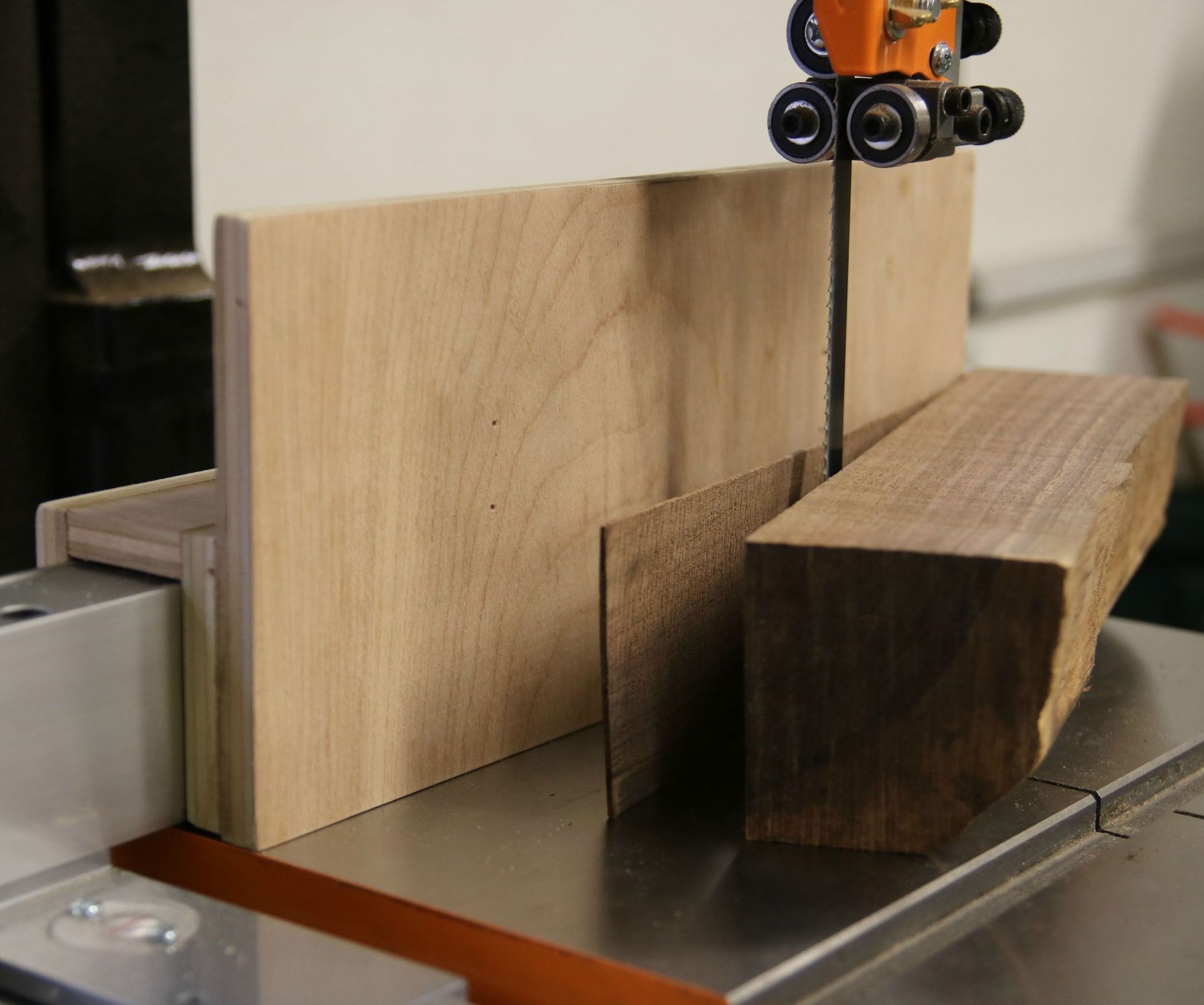 Bandsaw Re-saw Fence : 5 Steps (with Pictures) - Instructables