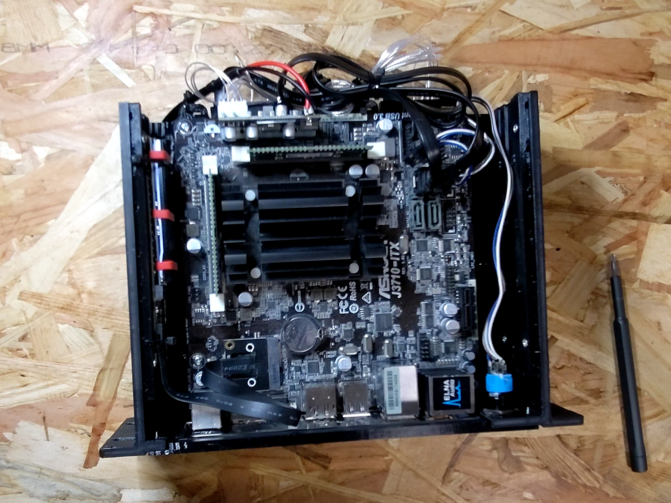 DIY Rackmount NAS - 2U PC Case - for 10" Network Cabinets : 9 Steps ...