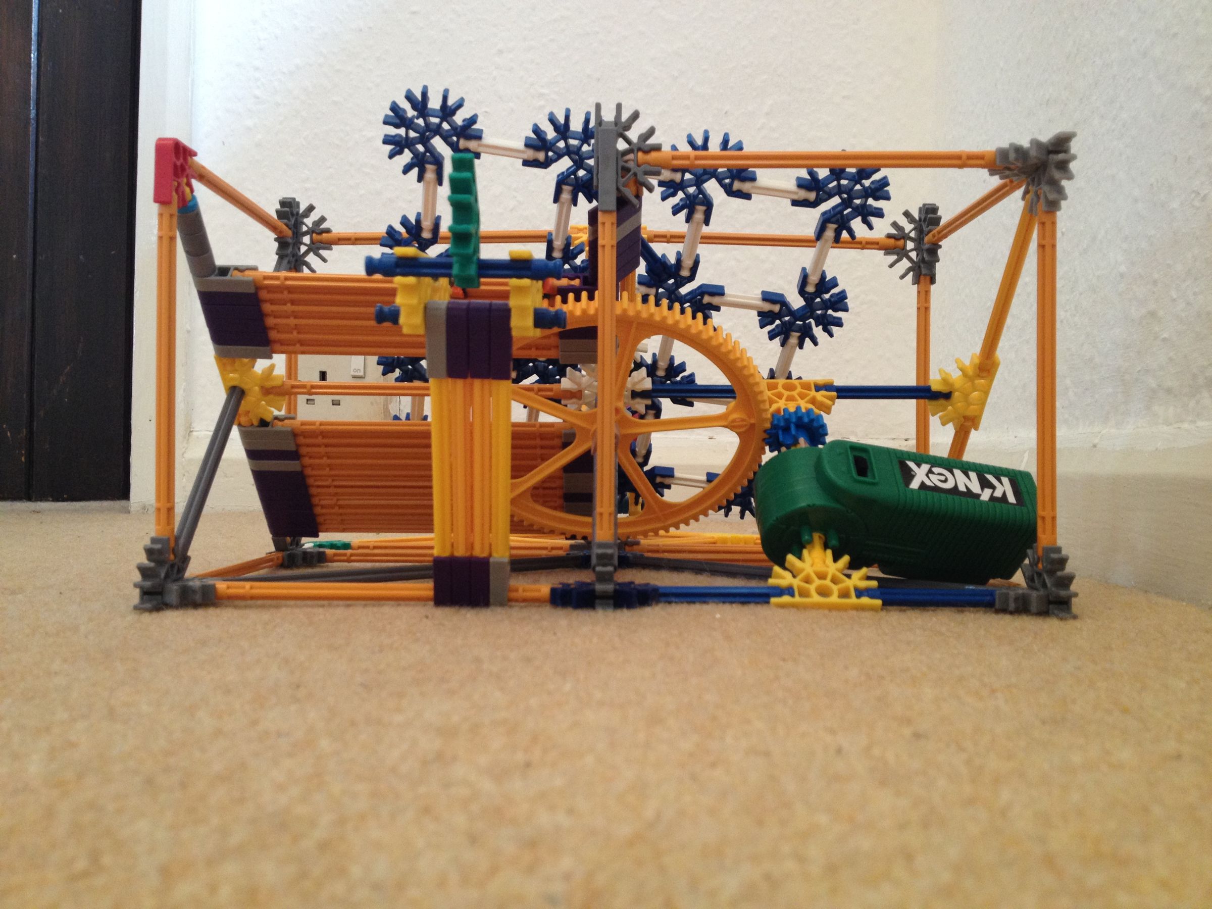 K'nex Slanted Wheel Lift - Instructables