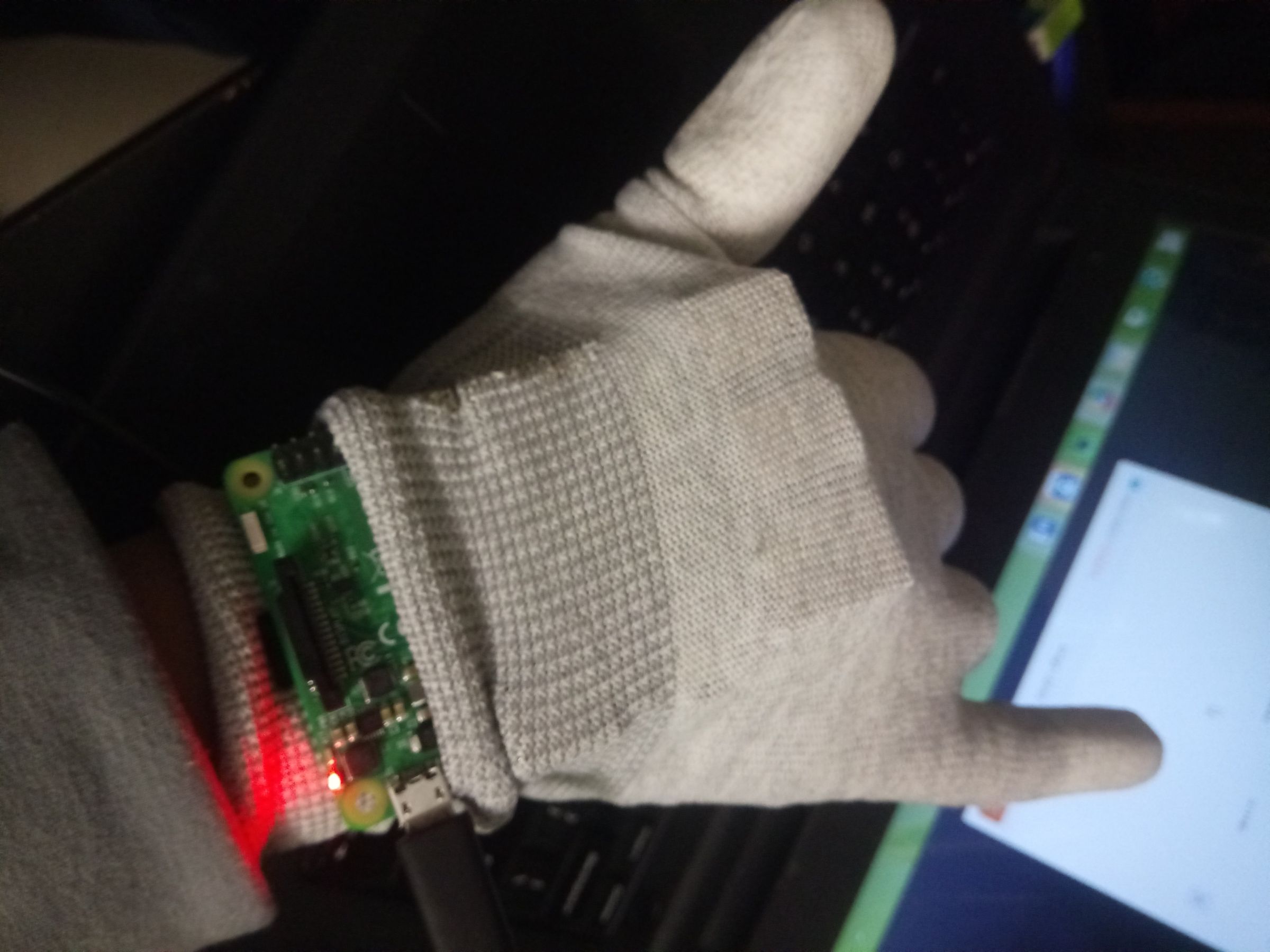 Infigo - ( an Artificial Intelligence Powered Wearable Glove ) : 9 Steps - Instructables
