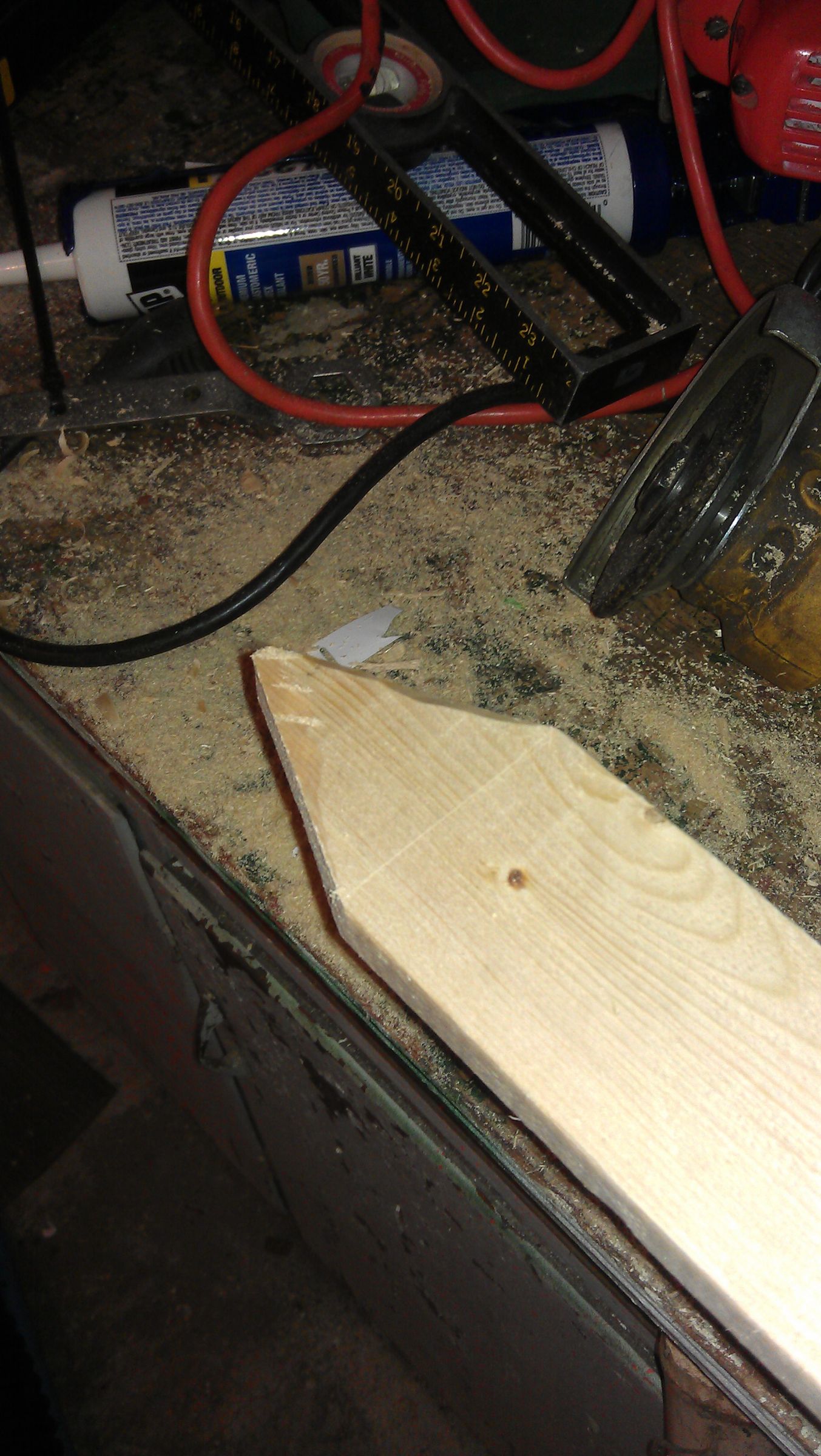 Cheap and Easy Wooden Knight's Longsword : 6 Steps - Instructables