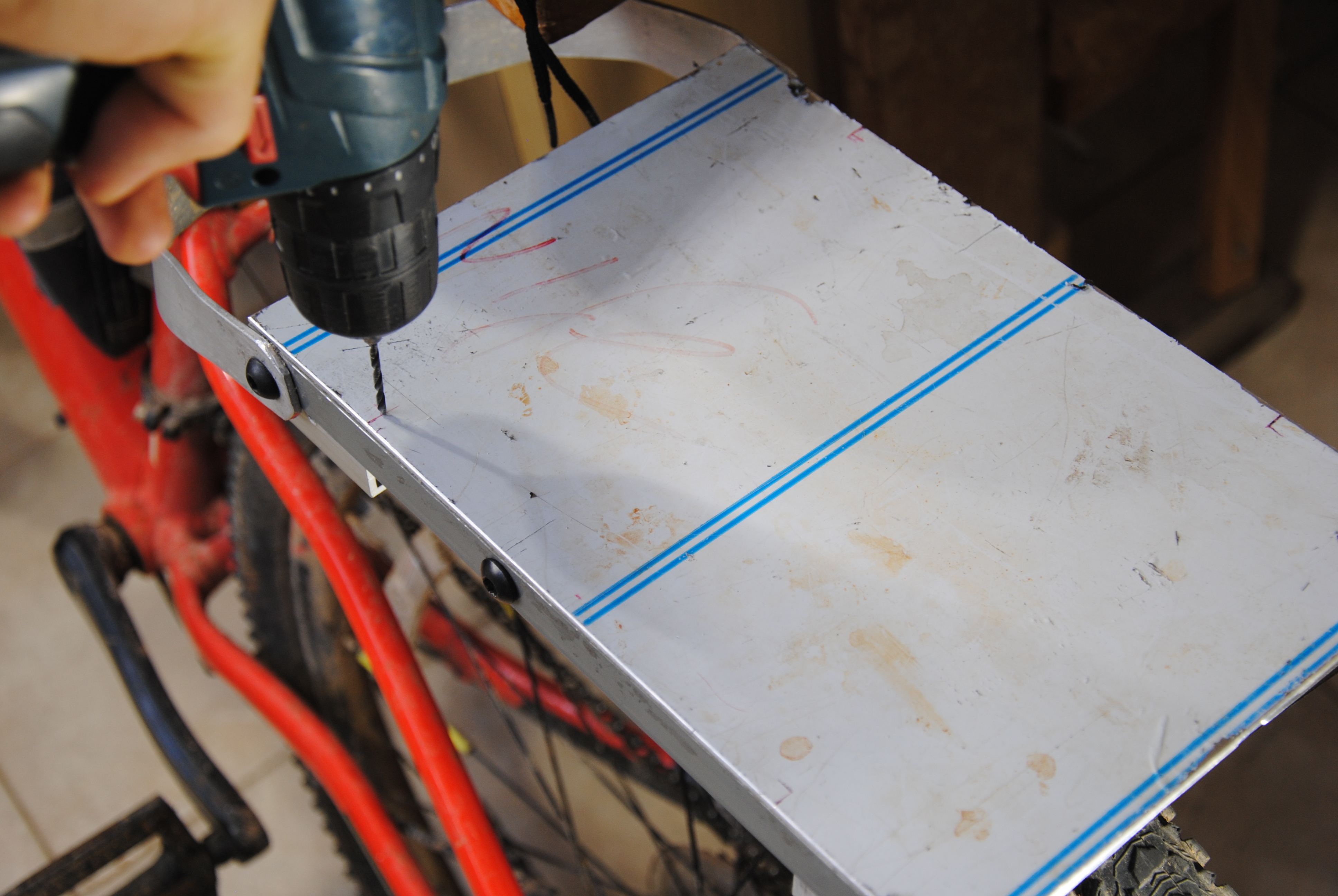 DIY Bike Rear Rack With a MAGNETIC U-lock Mount! (no Welding) : 16 ...
