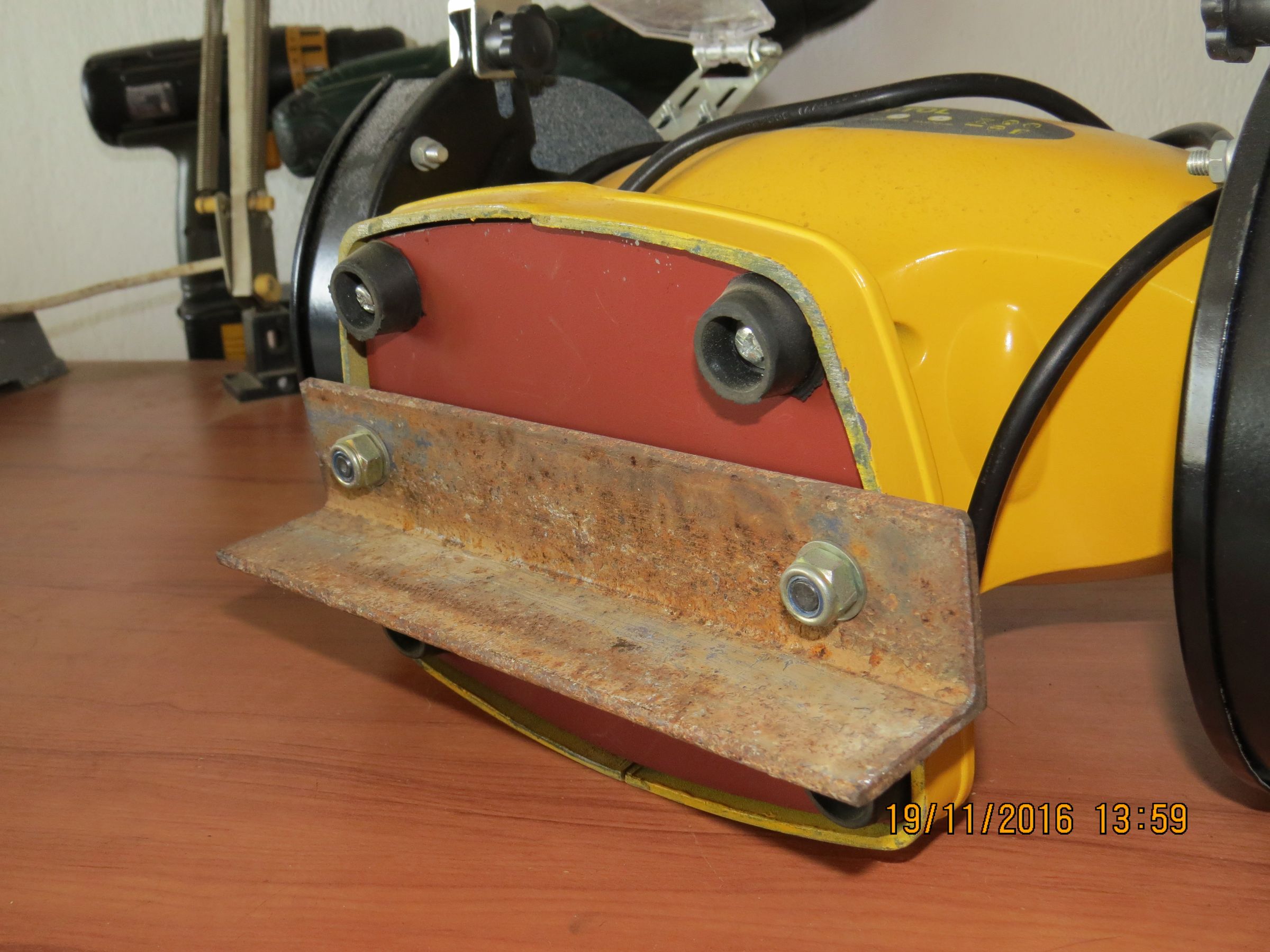 Rarely Used Bench Grinder Support : 3 Steps (with Pictures) - Instructables