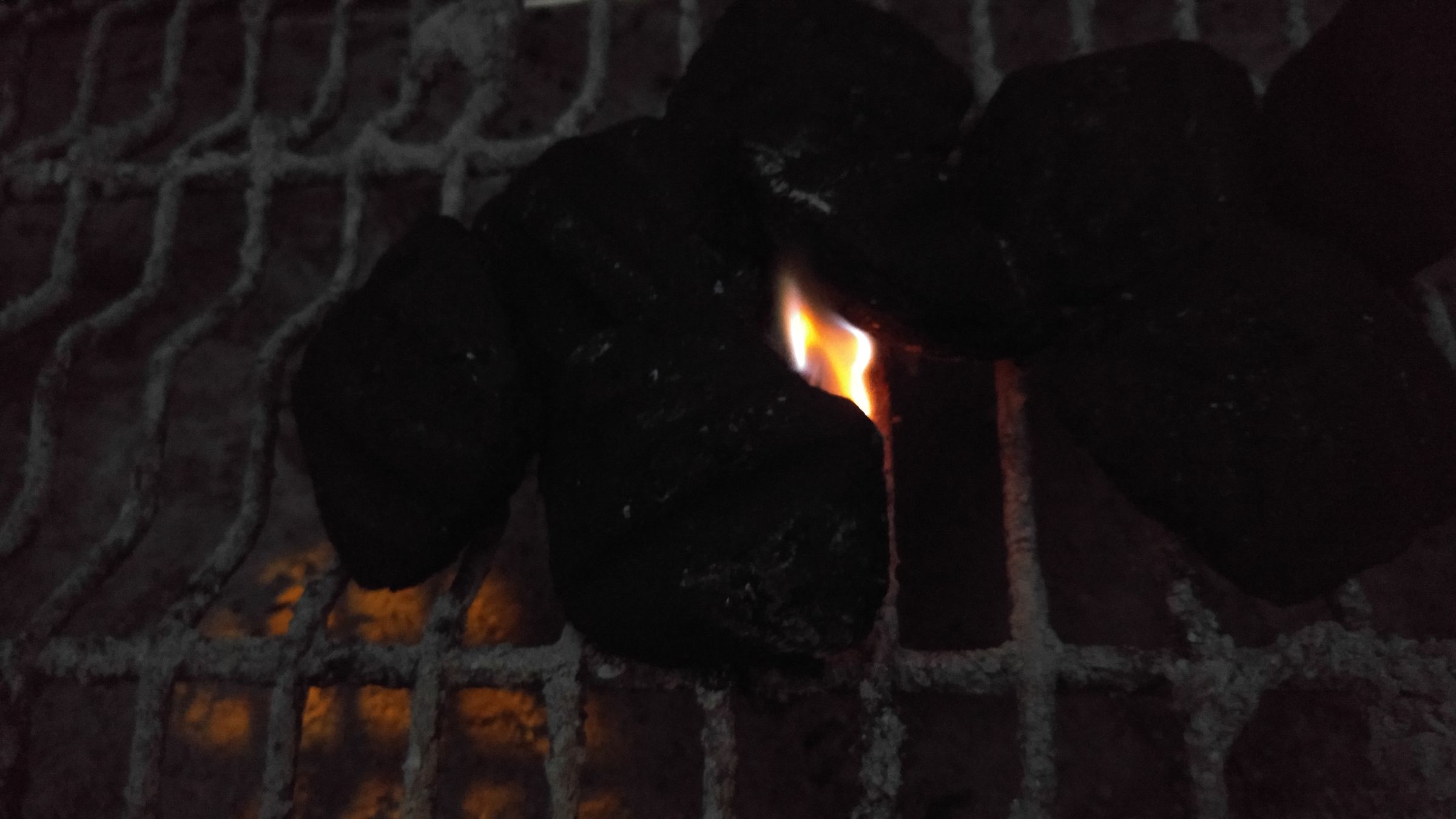 Easy Homemade Fire Starters : 6 Steps (with Pictures) - Instructables