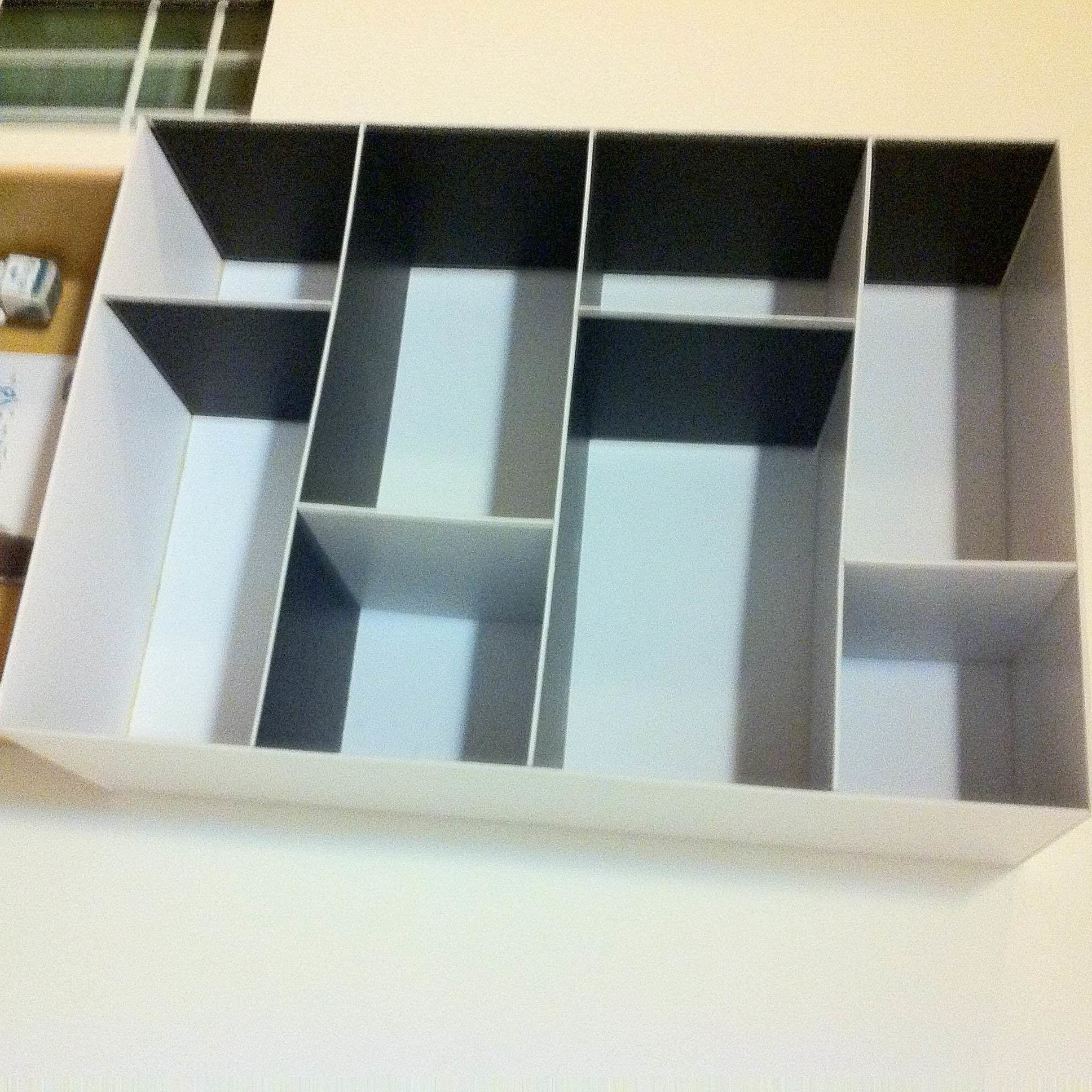 Foam Board Shelf : 5 Steps (with Pictures) - Instructables