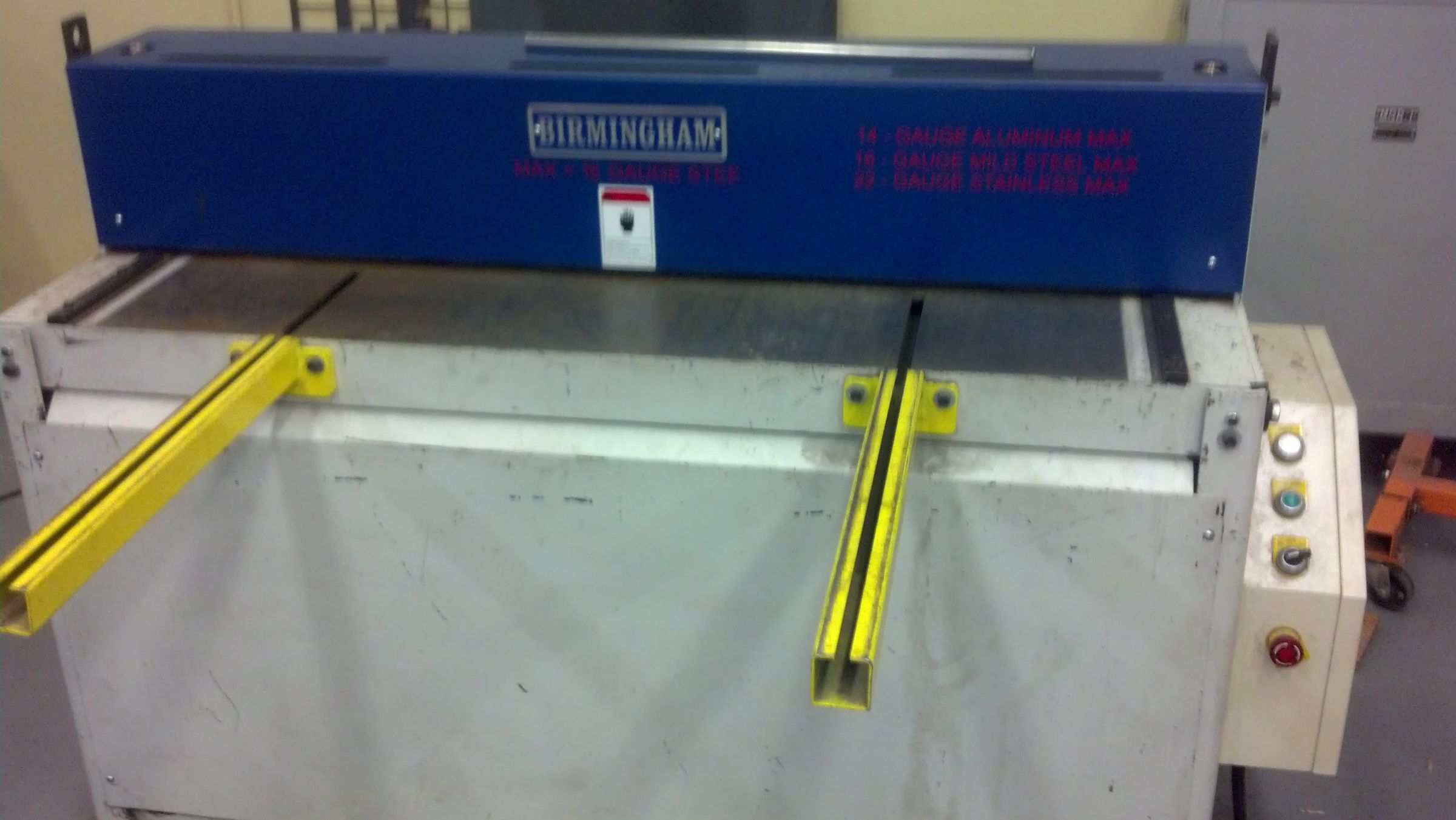 Building Simple Quick Metal Box : 6 Steps - Instructables