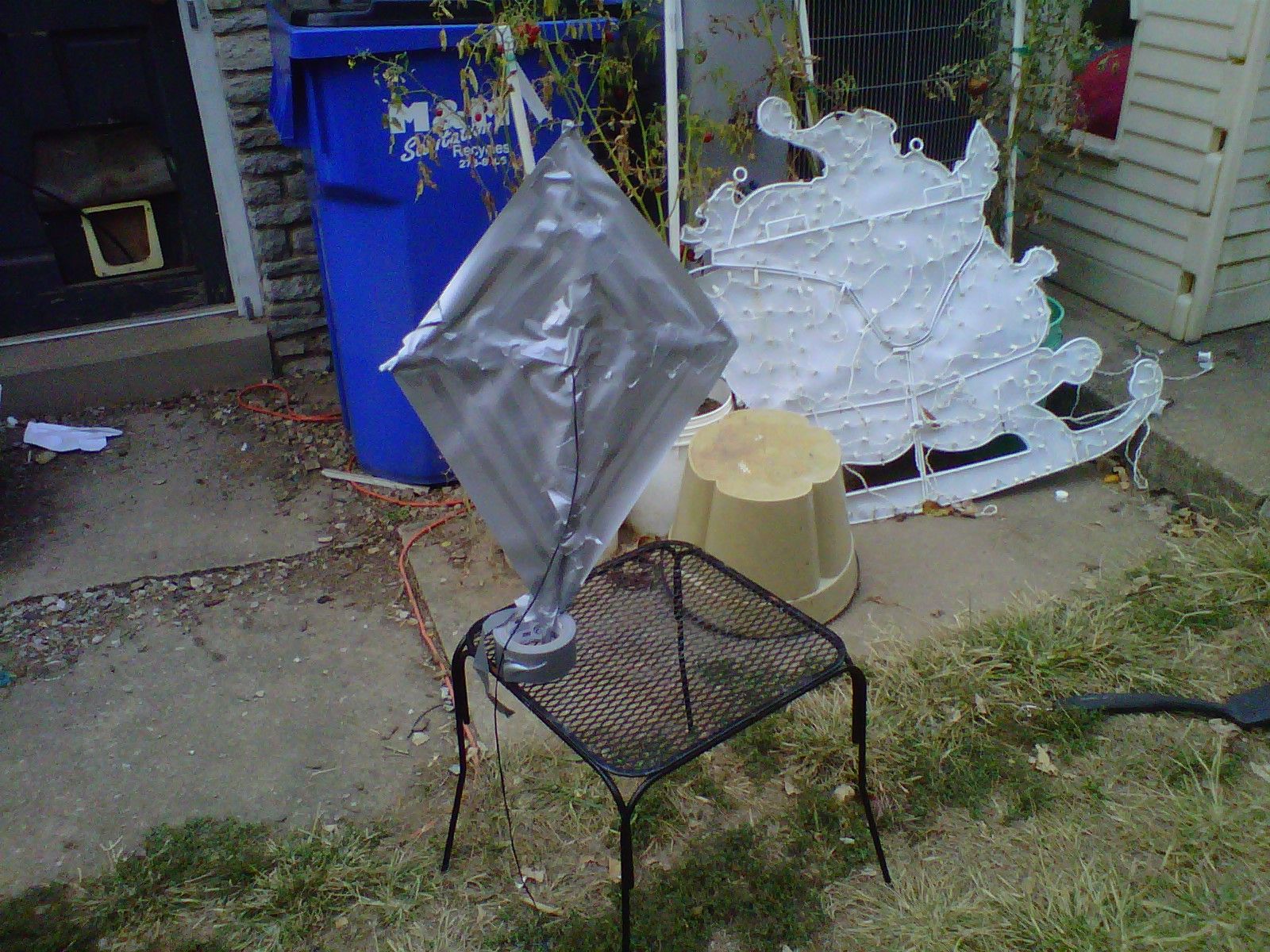 Duct Tape Kite : 6 Steps - Instructables