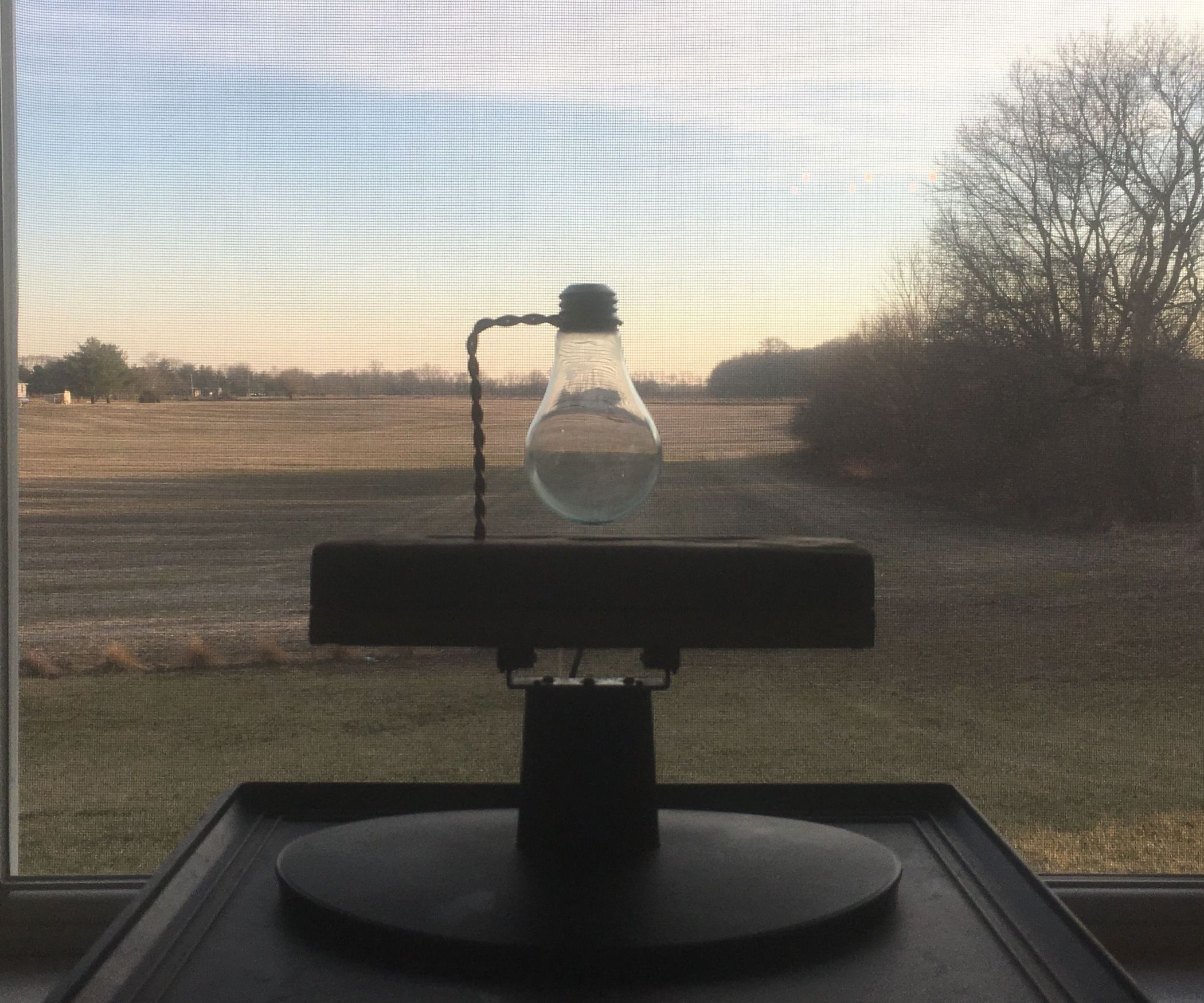 How to Make a Water Lamp : 7 Steps (with Pictures) - Instructables