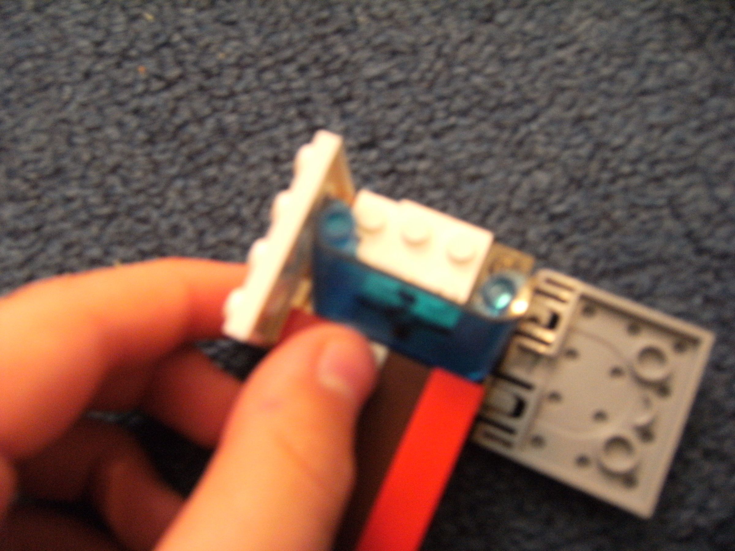 How to Make a LEGO Holographic Sight! : 3 Steps - Instructables