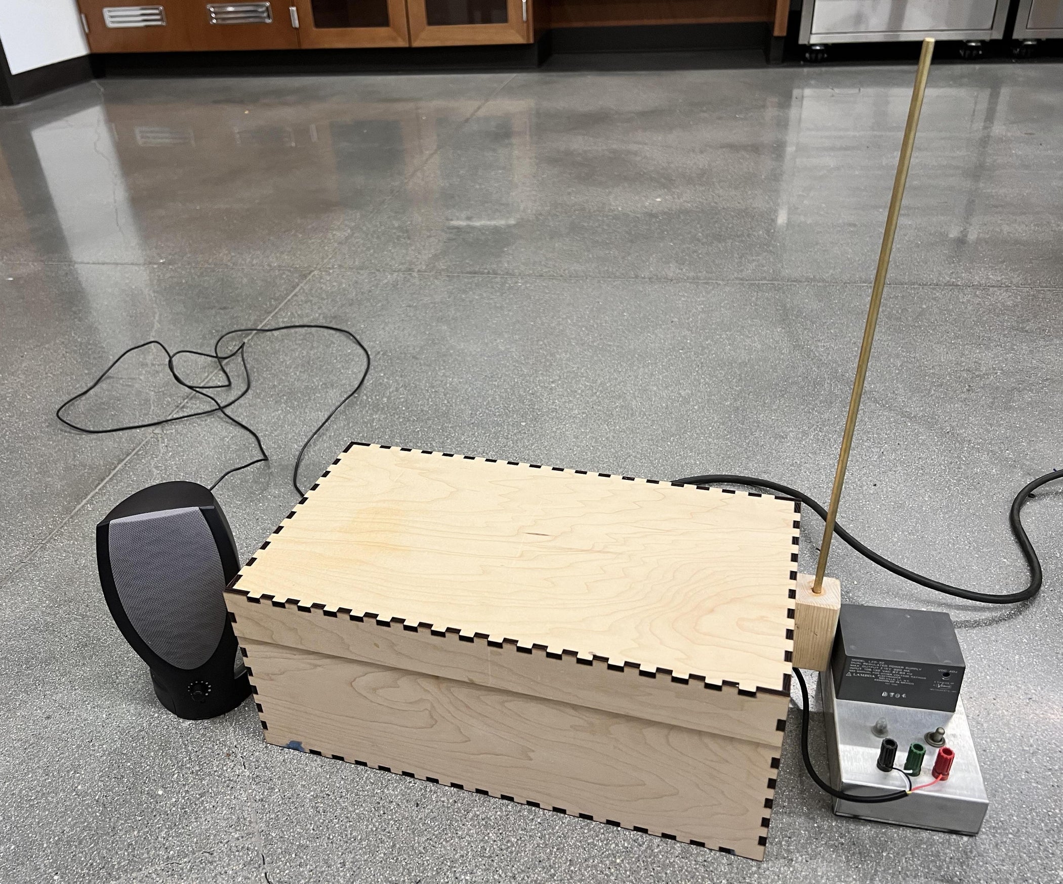 Analog Theremin : 4 Steps - Instructables