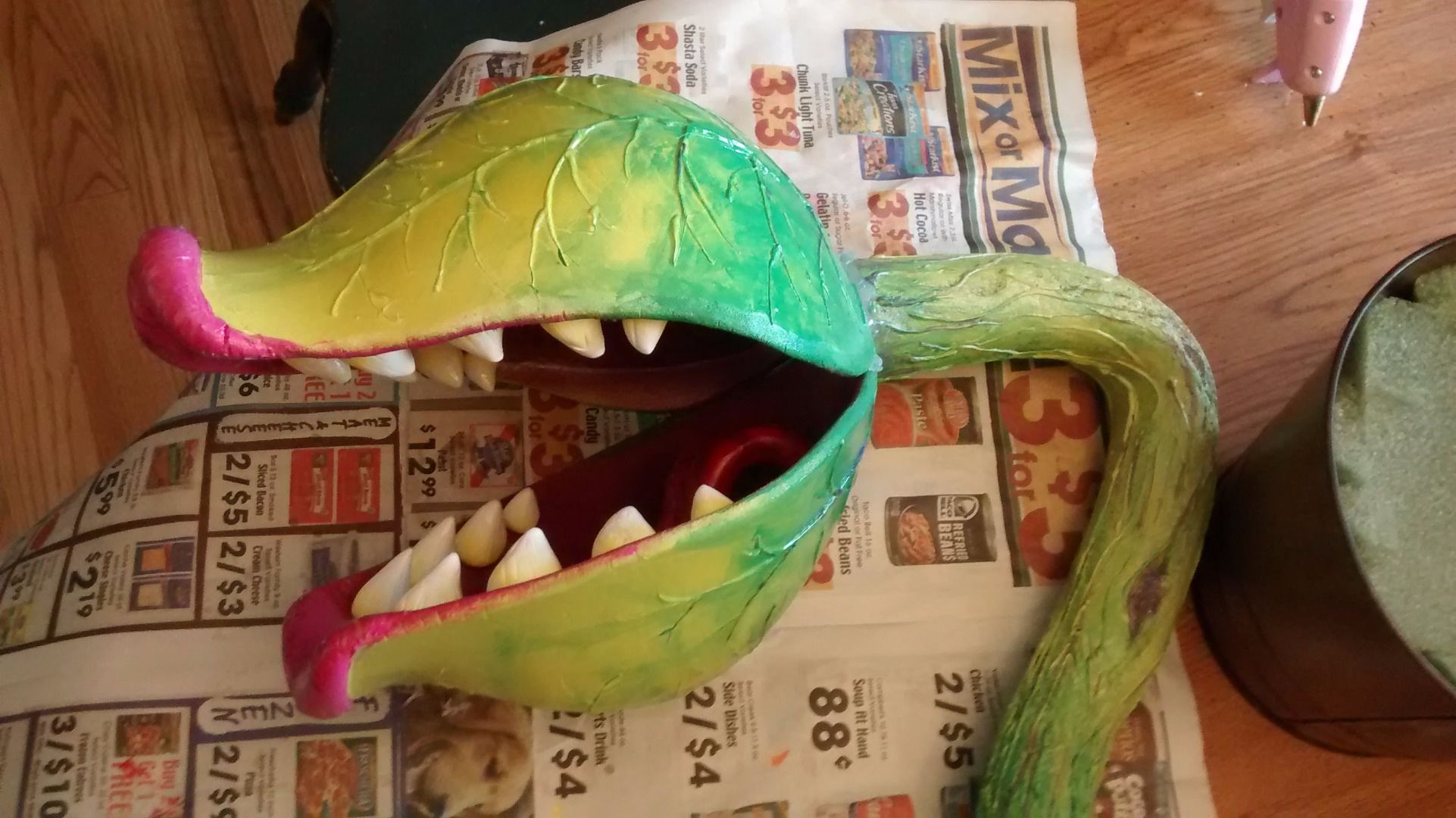 Audrey II : 15 Steps (with Pictures) - Instructables