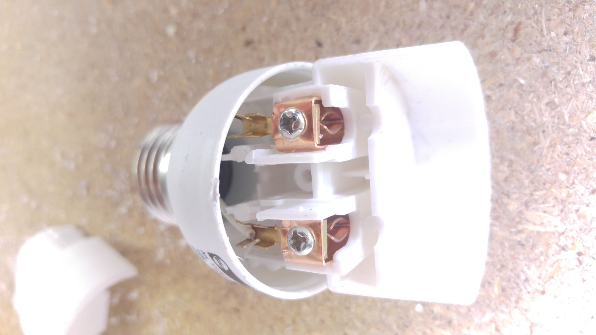 Lamp Base Socket : 5 Steps (with Pictures) - Instructables