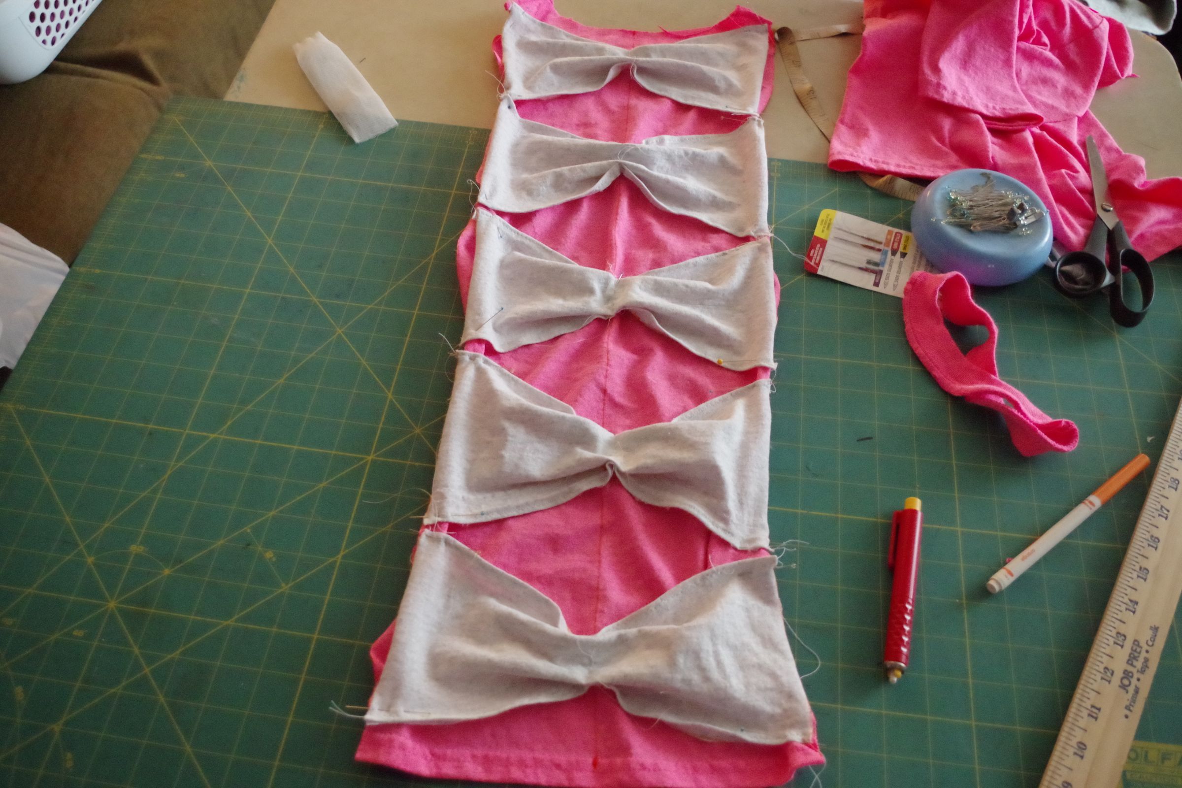 Bow Back T-shirt : 15 Steps (with Pictures) - Instructables