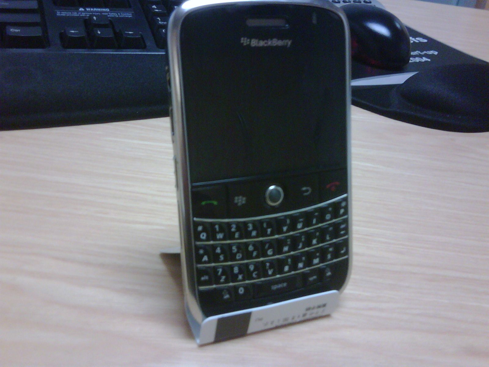 Cheap and Quick Portable IPhone / PMP Stand : 3 Steps (with Pictures ...