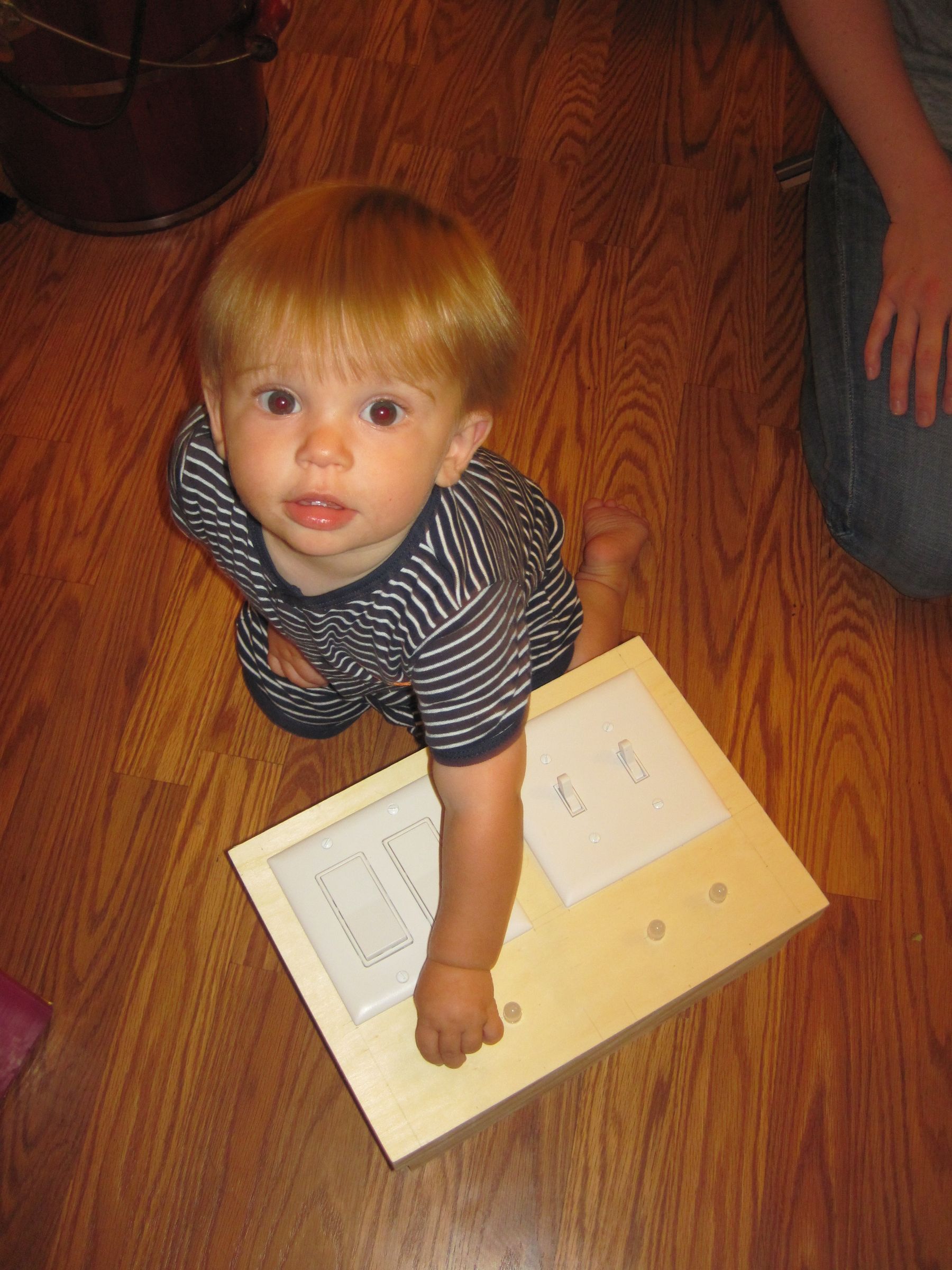 Child's Toy Light Switch Box : 12 Steps (with Pictures) - Instructables
