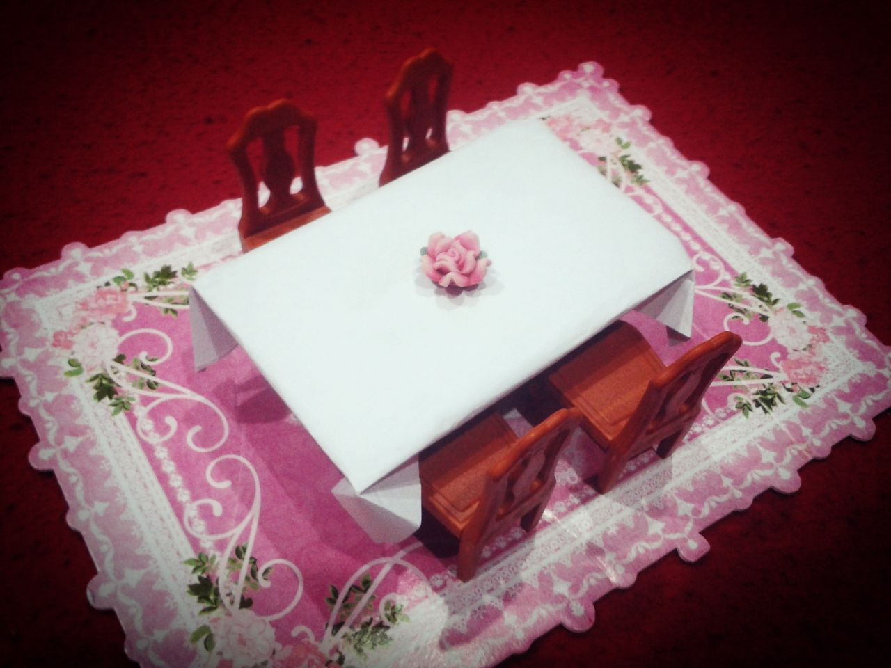 Simple Vintage Miniature Decoration : 4 Steps - Instructables