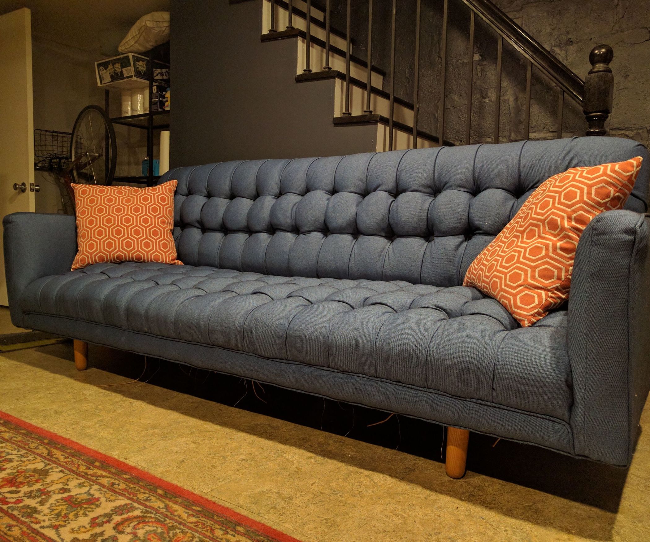 Sofa Reupholstery With Biscuit or Square Tufting : 9 Steps (with ...