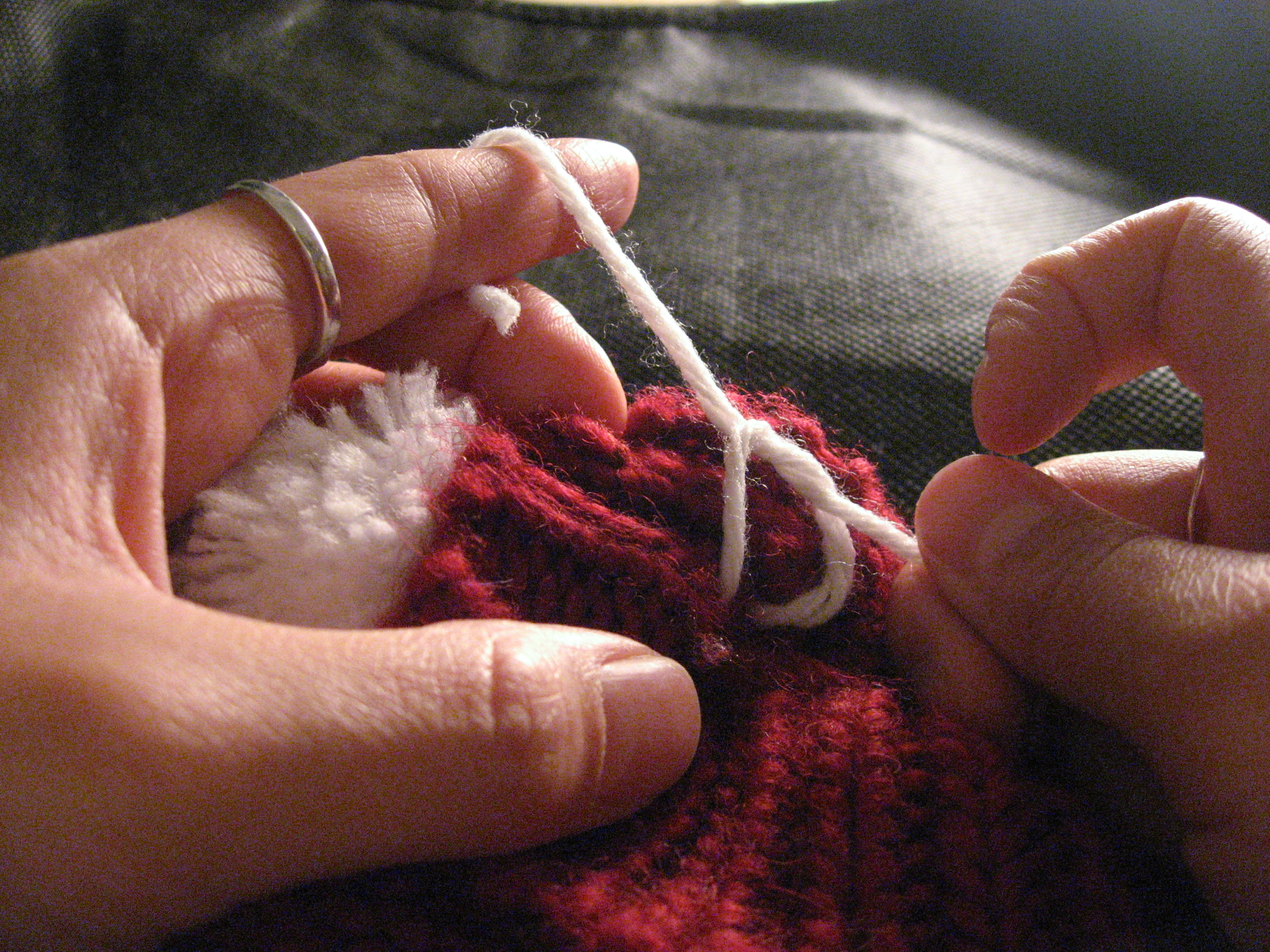 Yarn Puffs : 6 Steps (with Pictures) - Instructables