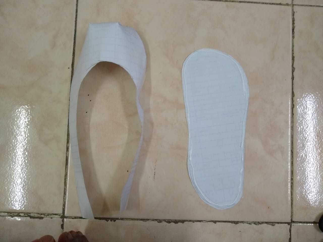 How to Make a Paper Shoe (Pumps or Flats) : 5 Steps - Instructables