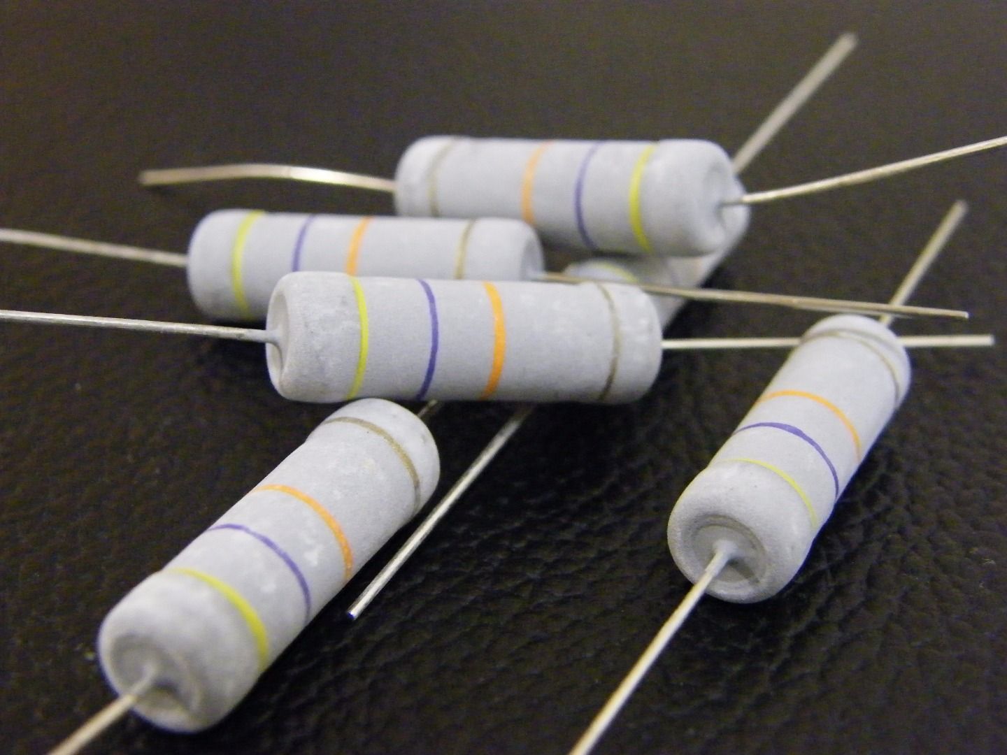 Short Circuit Protection for (almost) Any Power Supply : 7 Steps (with ...