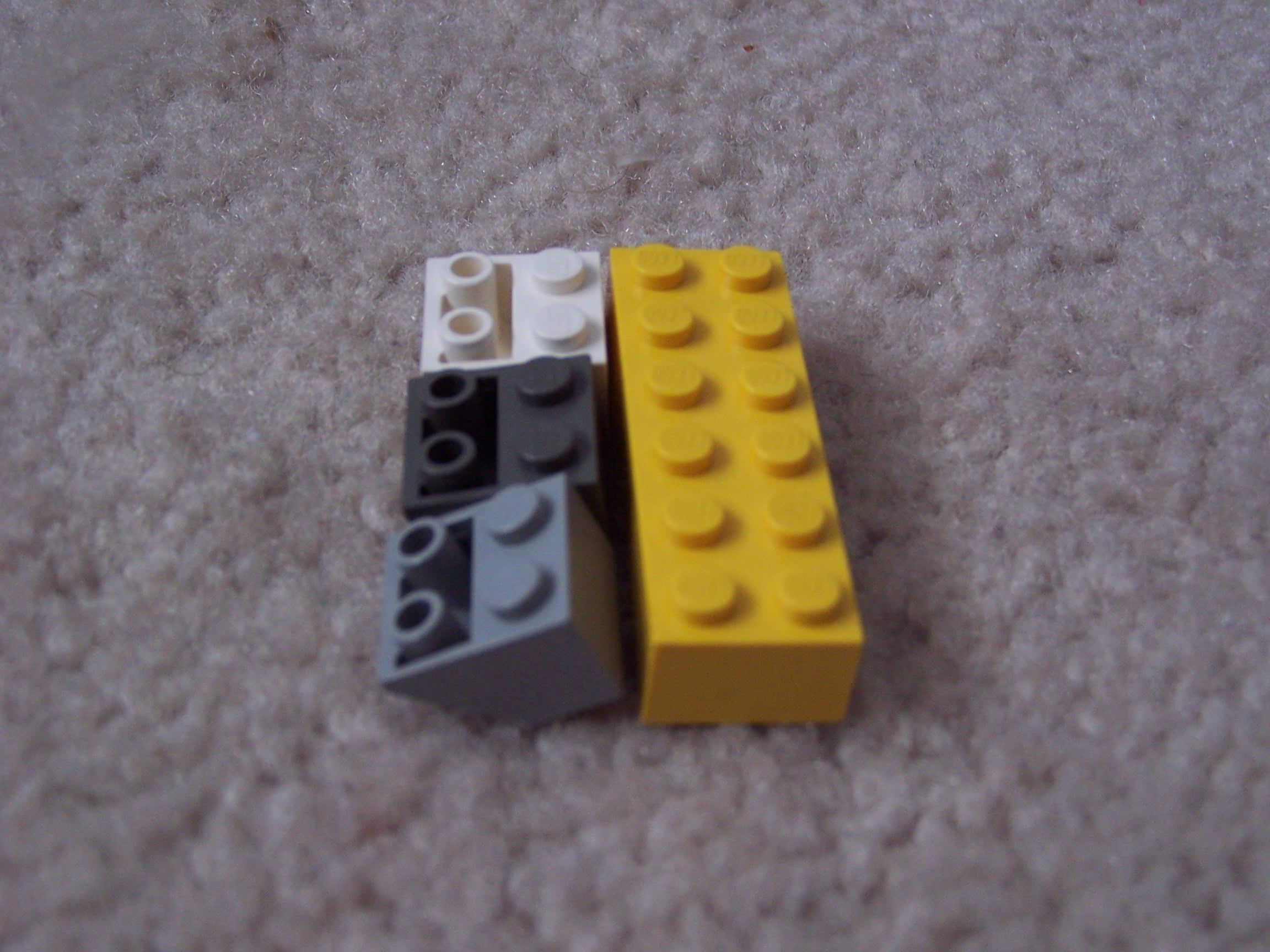 The D3 Lego Semi-Automatic Handgun : 17 Steps - Instructables