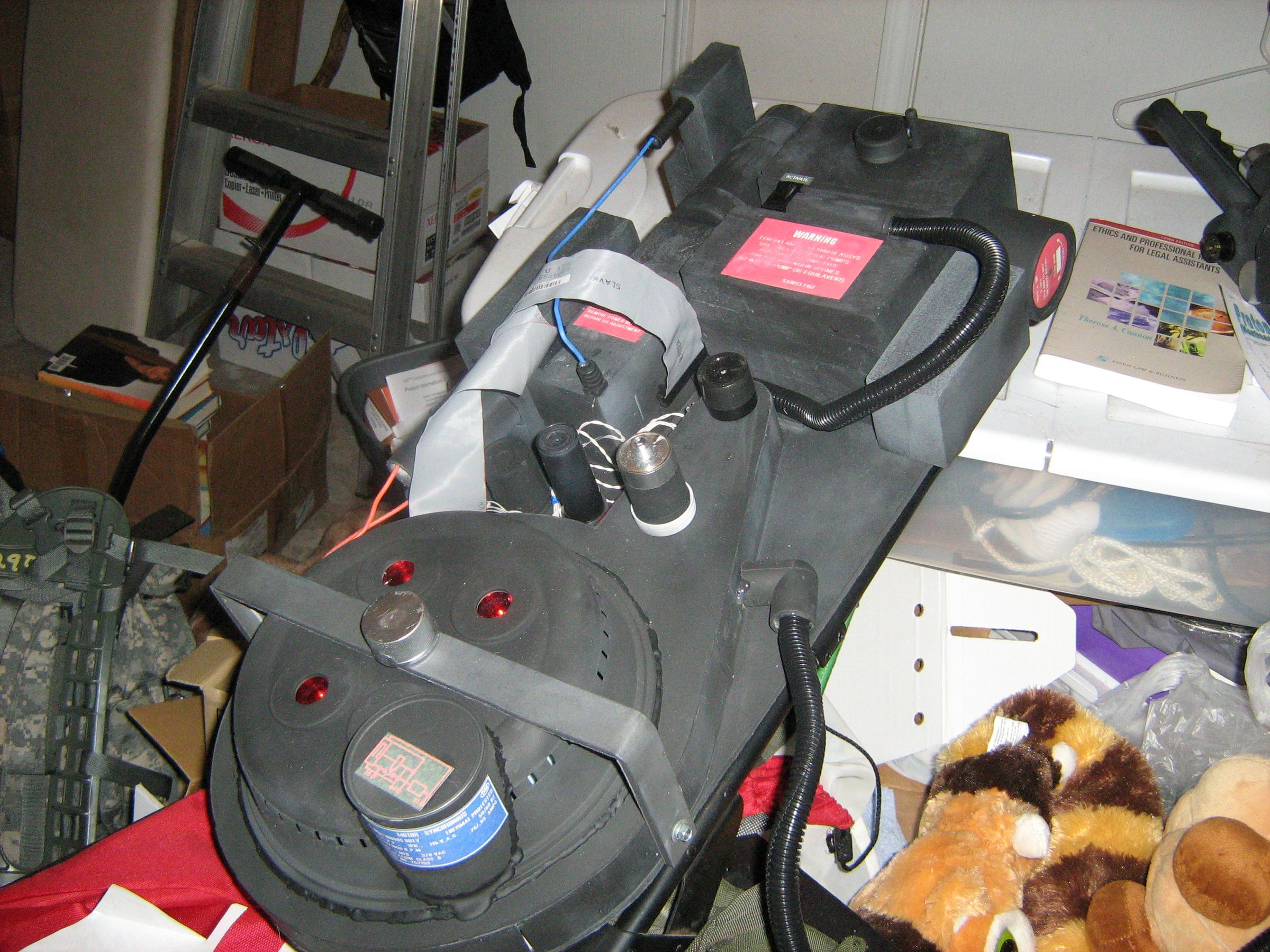Homemade Ghost Busters Proton Pack : 5 Steps - Instructables