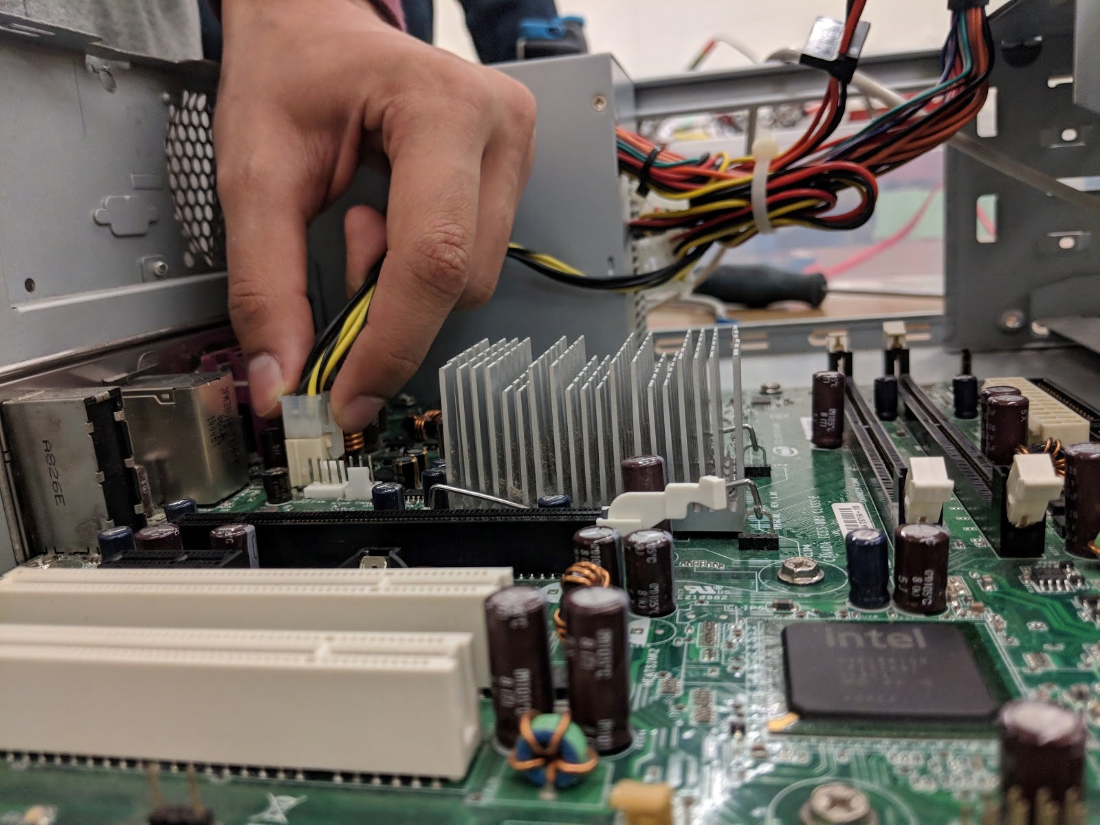 How to Disassemble a Computer With Easy Steps and Pictures : 13 Steps ...