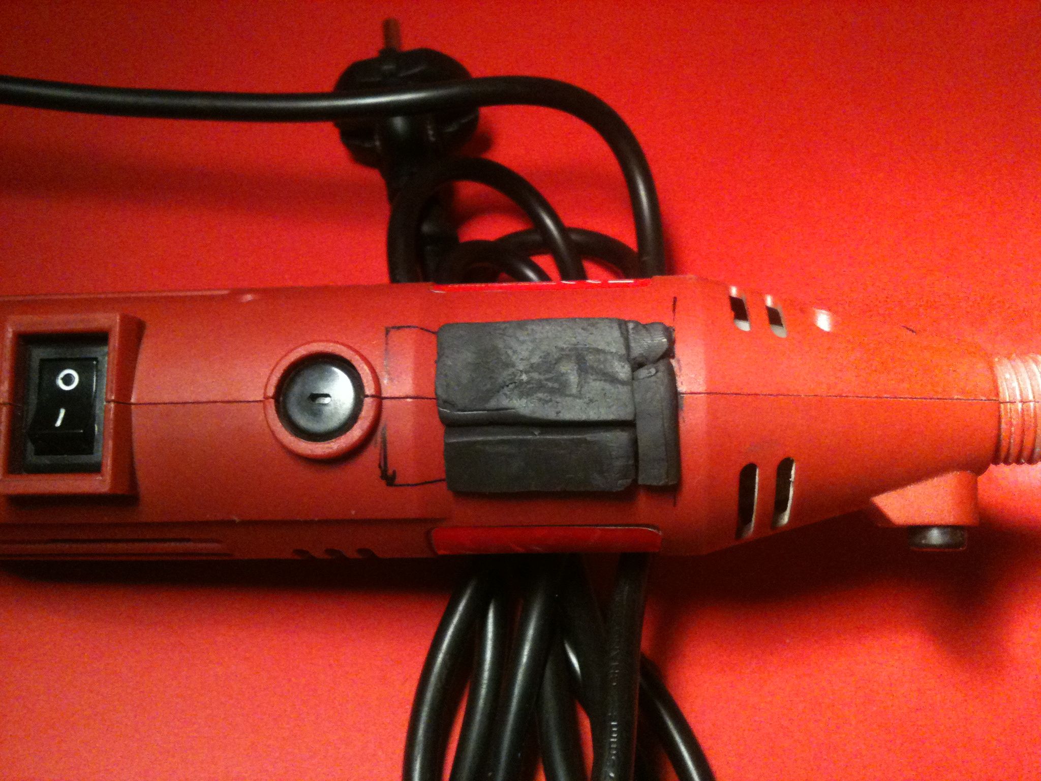 DIY 3$ Dremel Light [UPDATED] : 8 Steps - Instructables