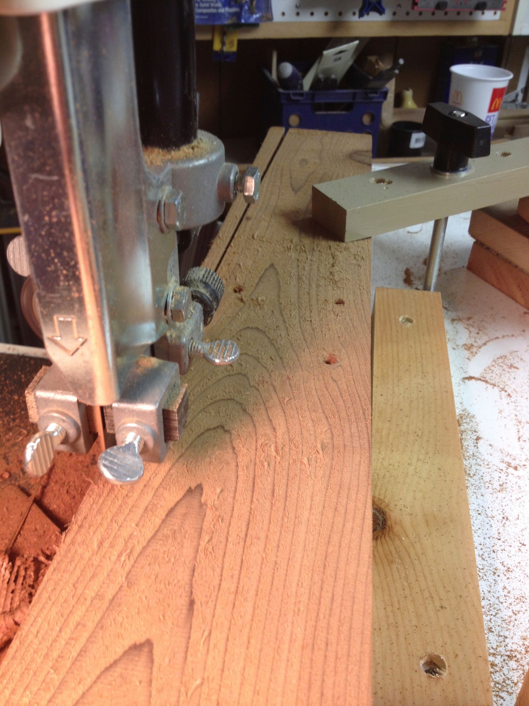 Build a Farmhouse Table : 5 Steps (with Pictures) - Instructables