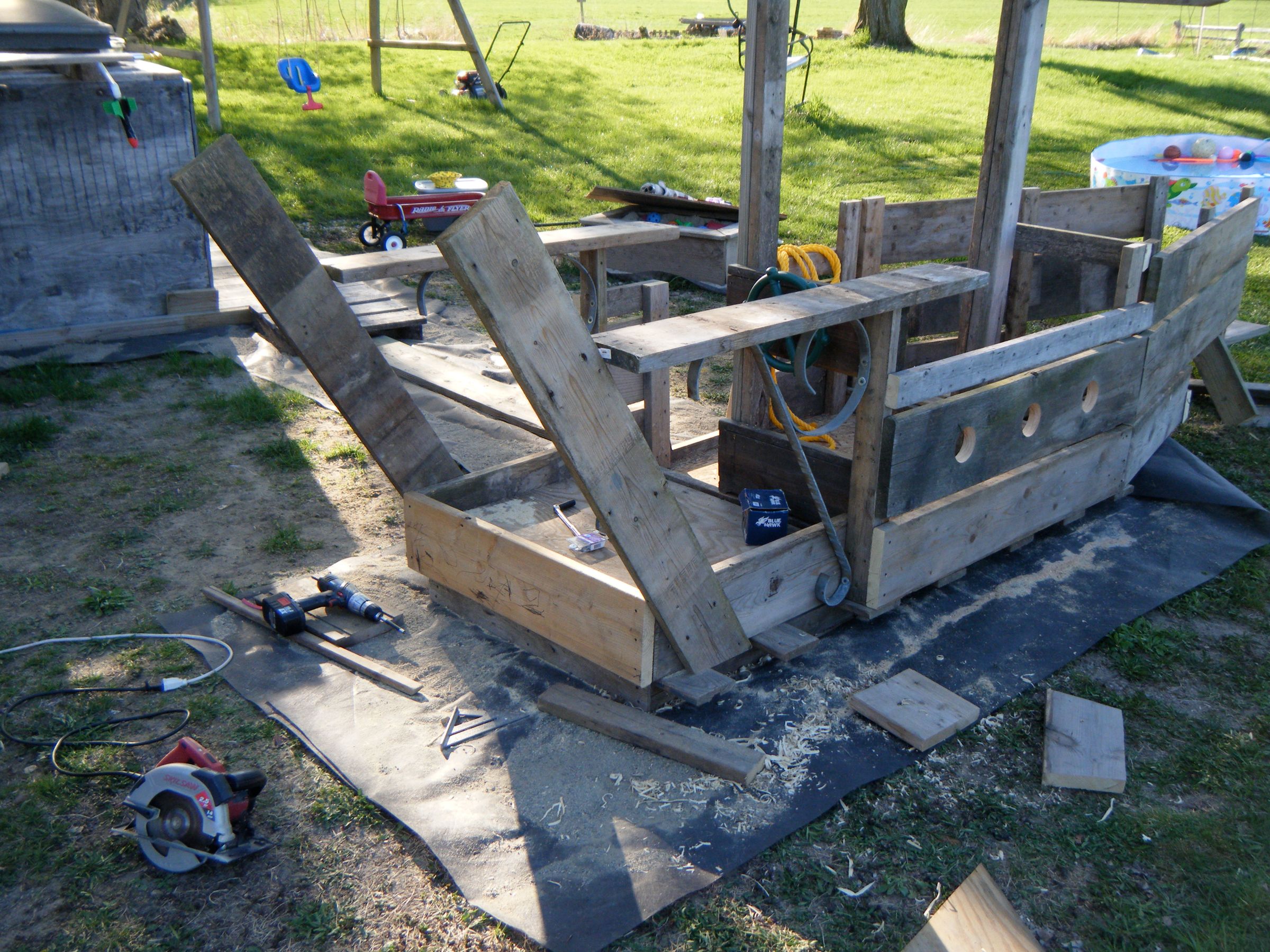 Pallet Pirate Ship : 25 Steps (with Pictures) - Instructables