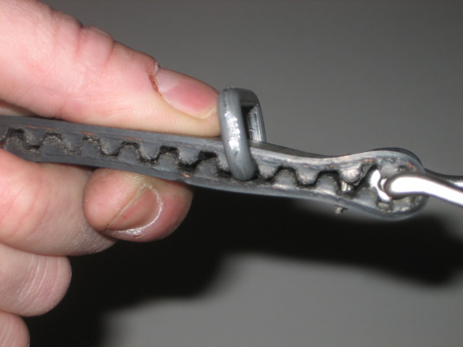 A Timing Belt Belt : 5 Steps (with Pictures) - Instructables
