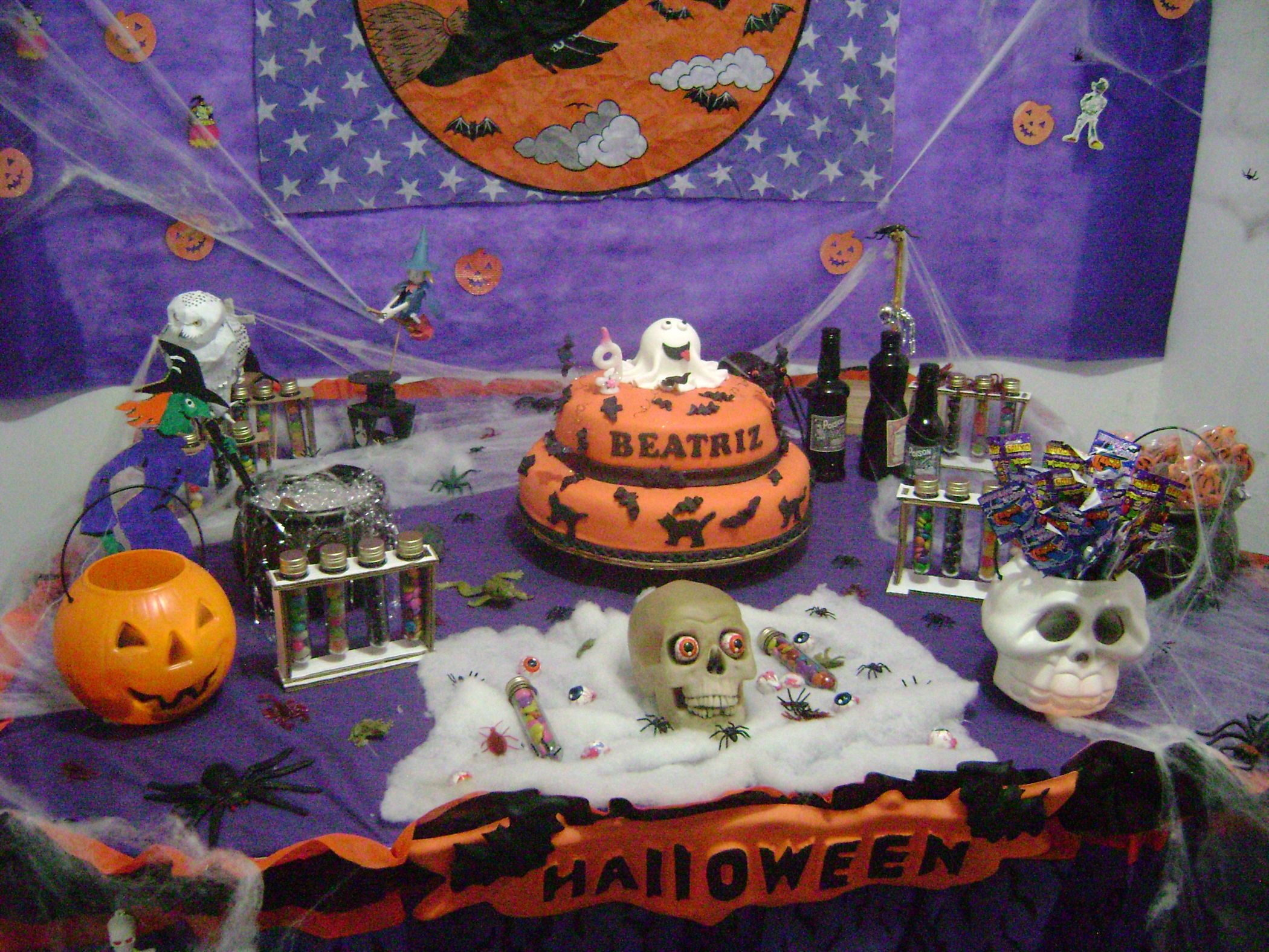 Halloween Party Table Props - Instructables