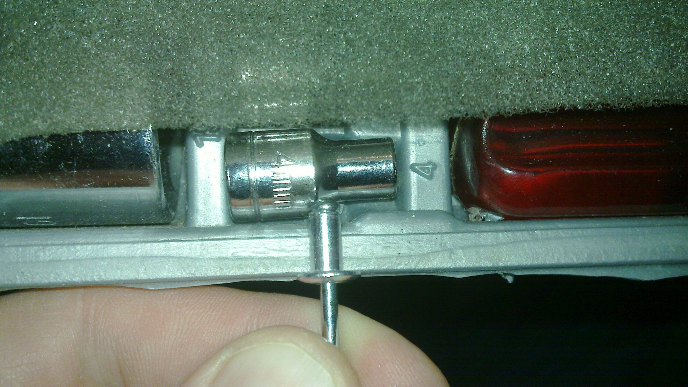 Repair Hinge Seam on a Blowmolded Case : 11 Steps (with Pictures ...