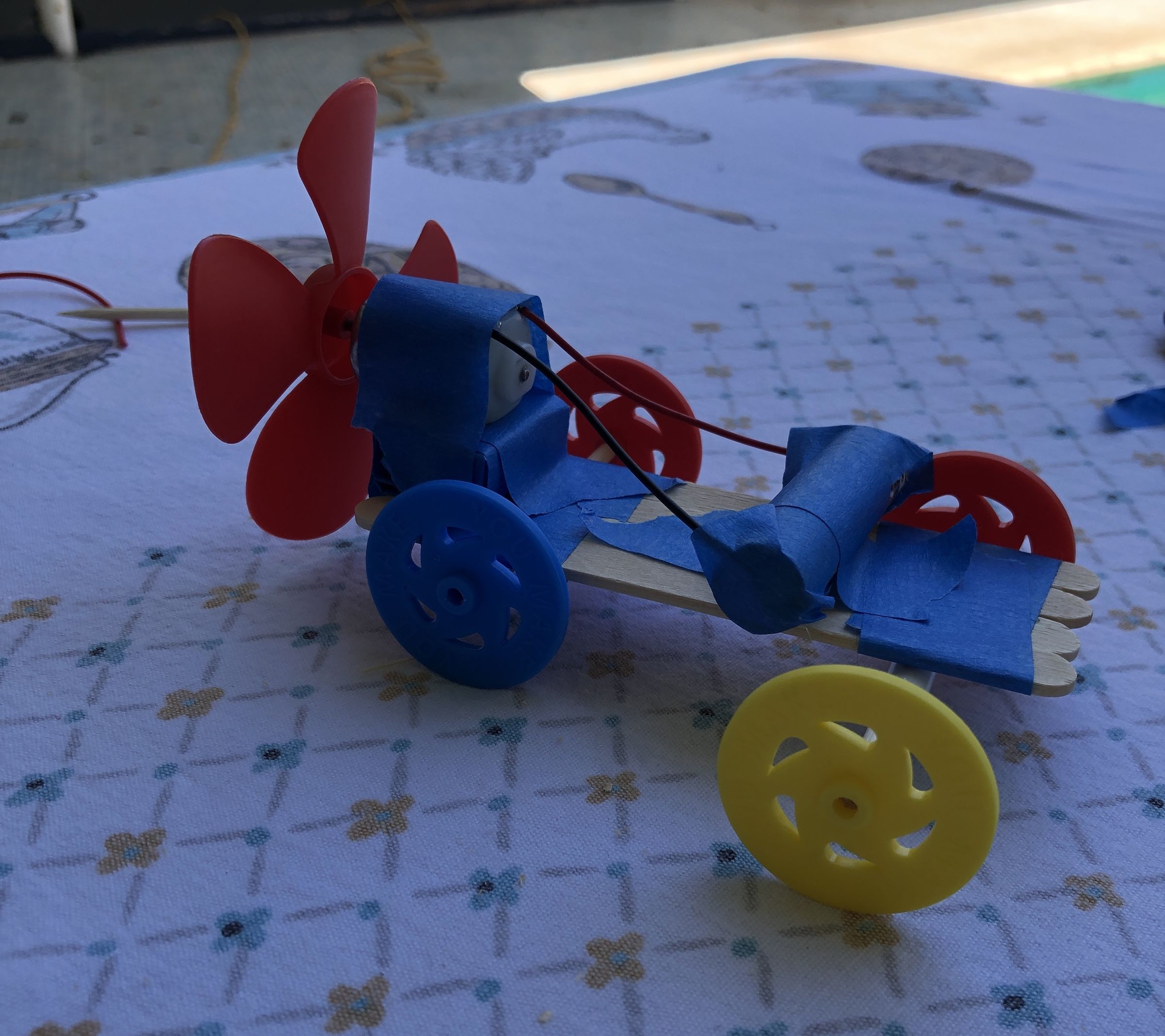How to Build a Propeller Car : 7 Steps - Instructables