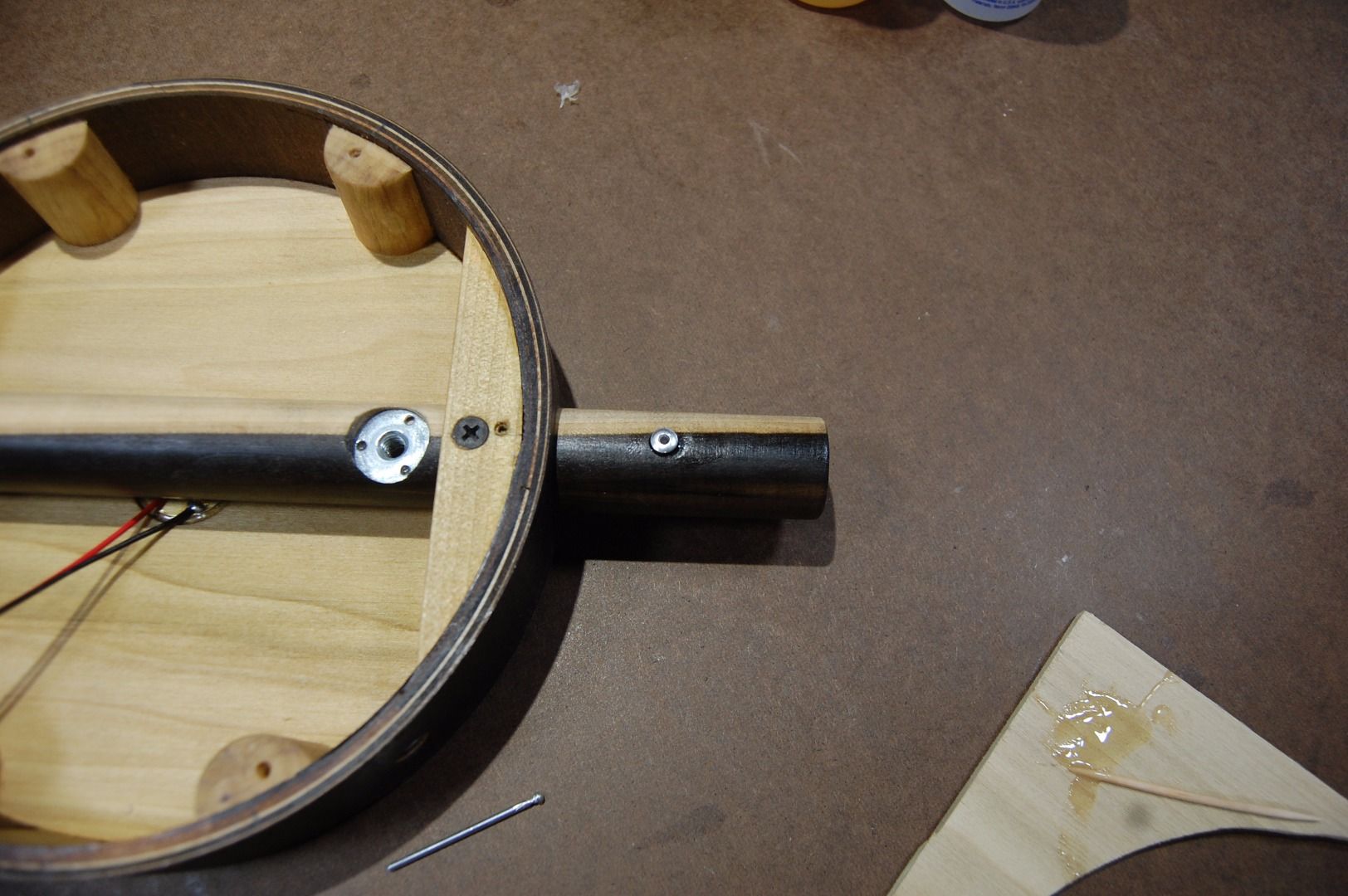 Diddley Bow : 17 Steps (with Pictures) - Instructables