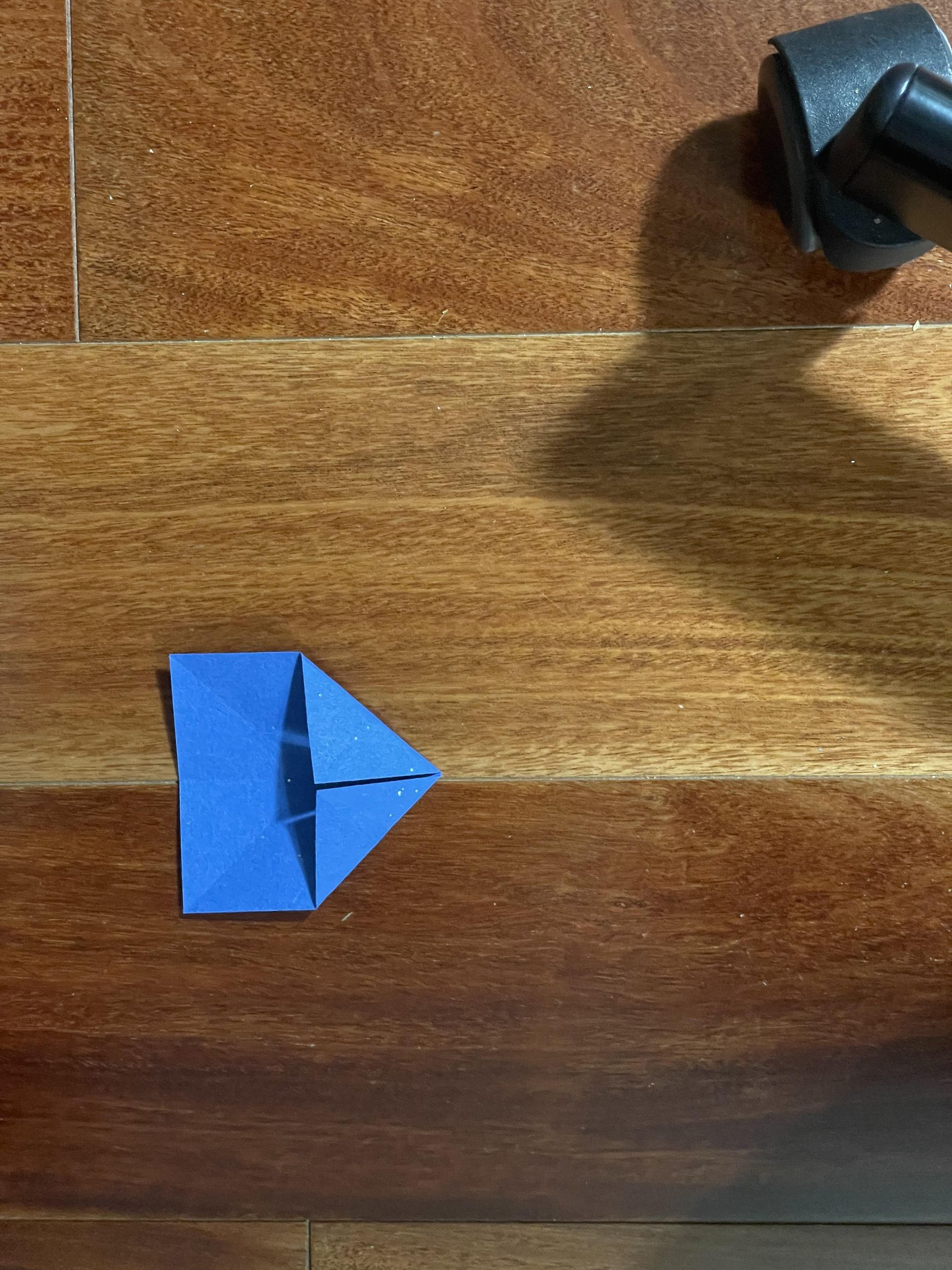 How to Make a Paper Frisbee That Turns Into a Star : 10 Steps ...