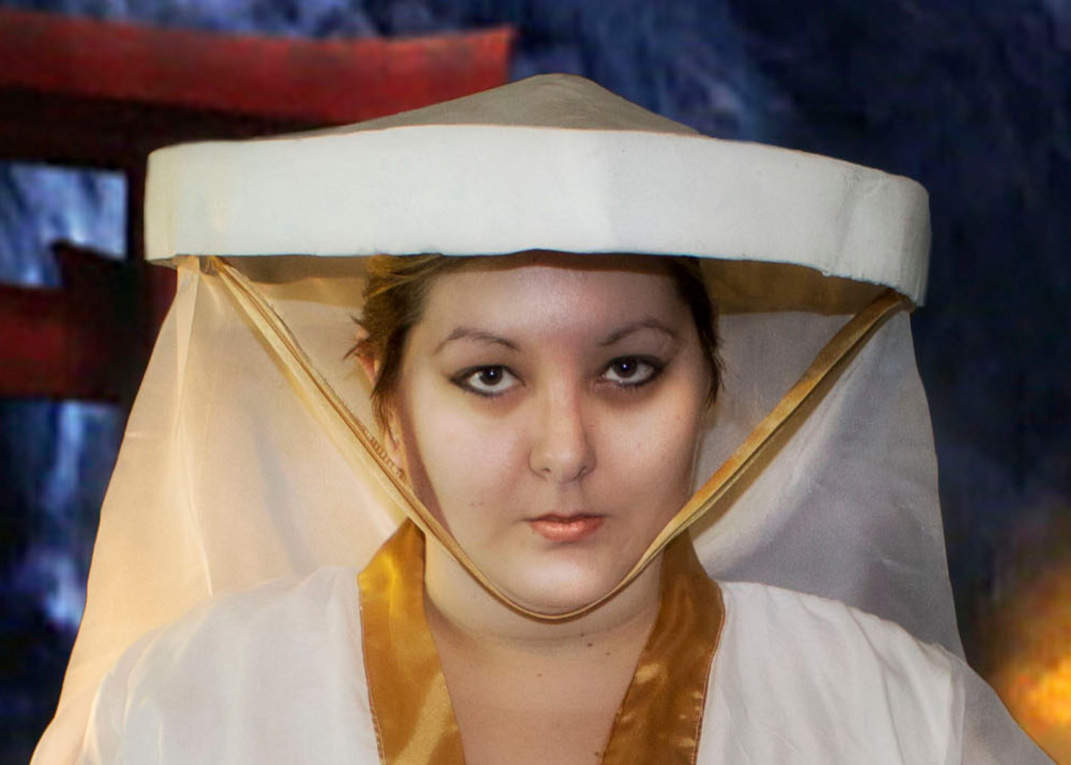 Ashrah Cosplay : 5 Steps - Instructables