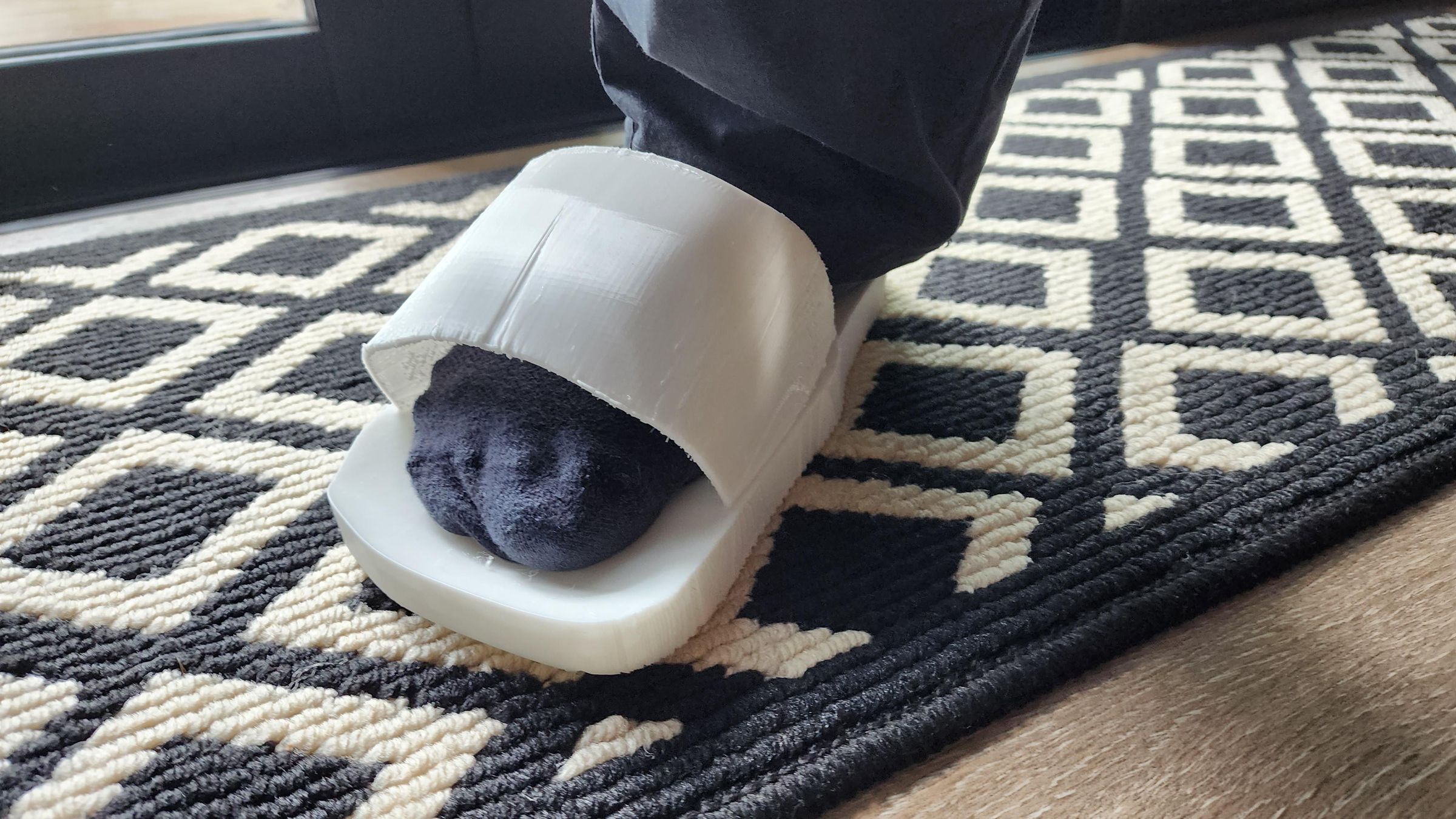 How to Make 3D Printed TPU Slippers : 16 Steps (with Pictures ...