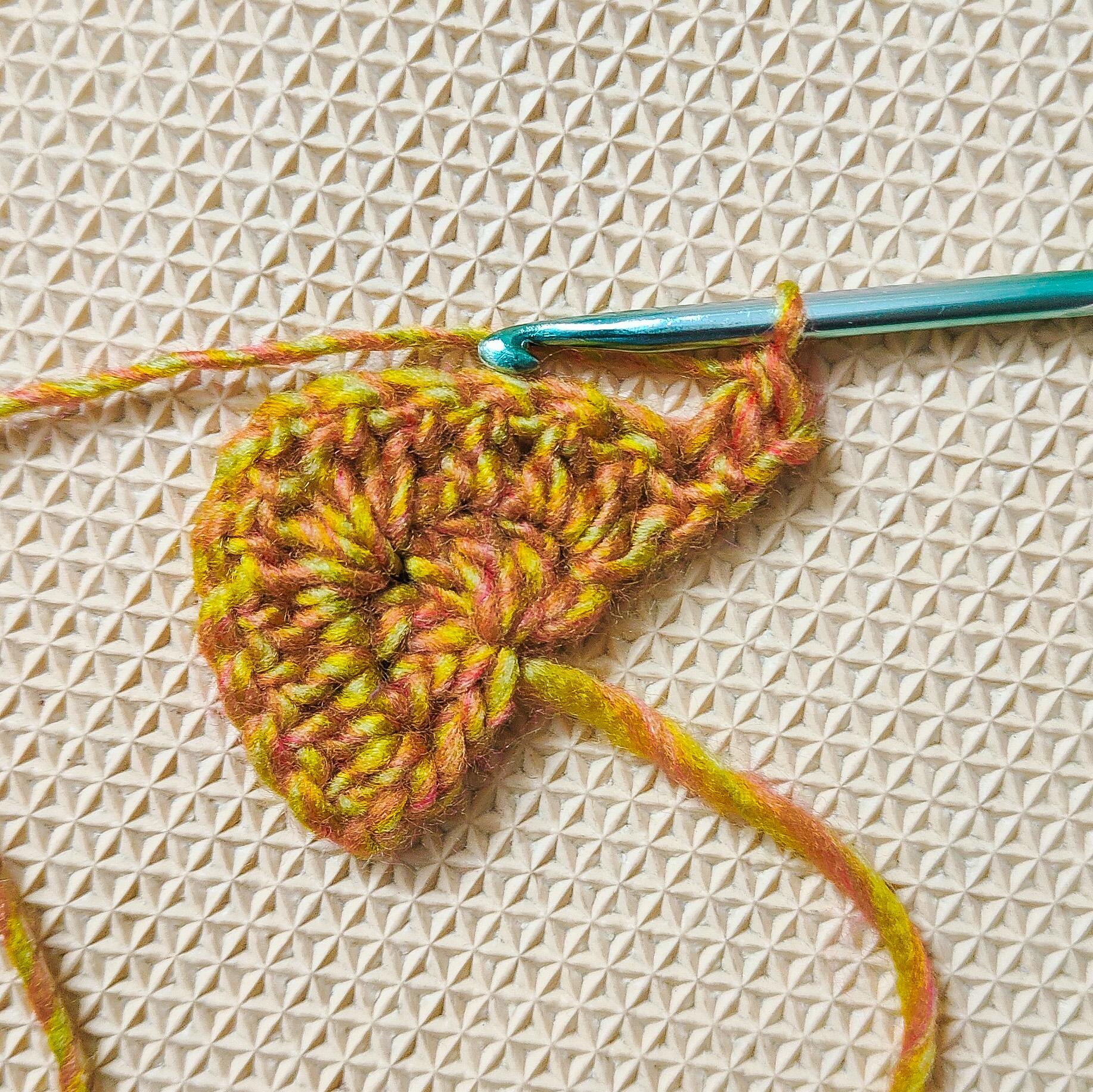 Easy and Simple Crochet Triangle Shawl : 5 Steps (with Pictures ...