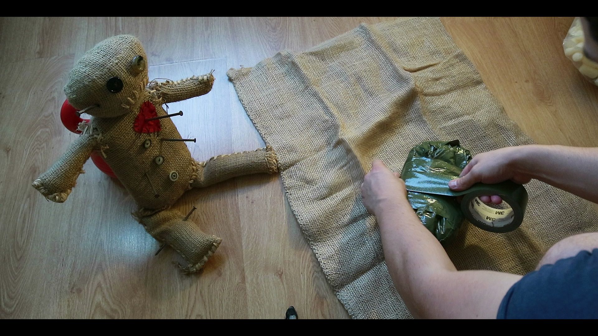 How to Make a Possessed Voodoo Doll - HALLOWEEN TUTORIAL : 24 Steps ...