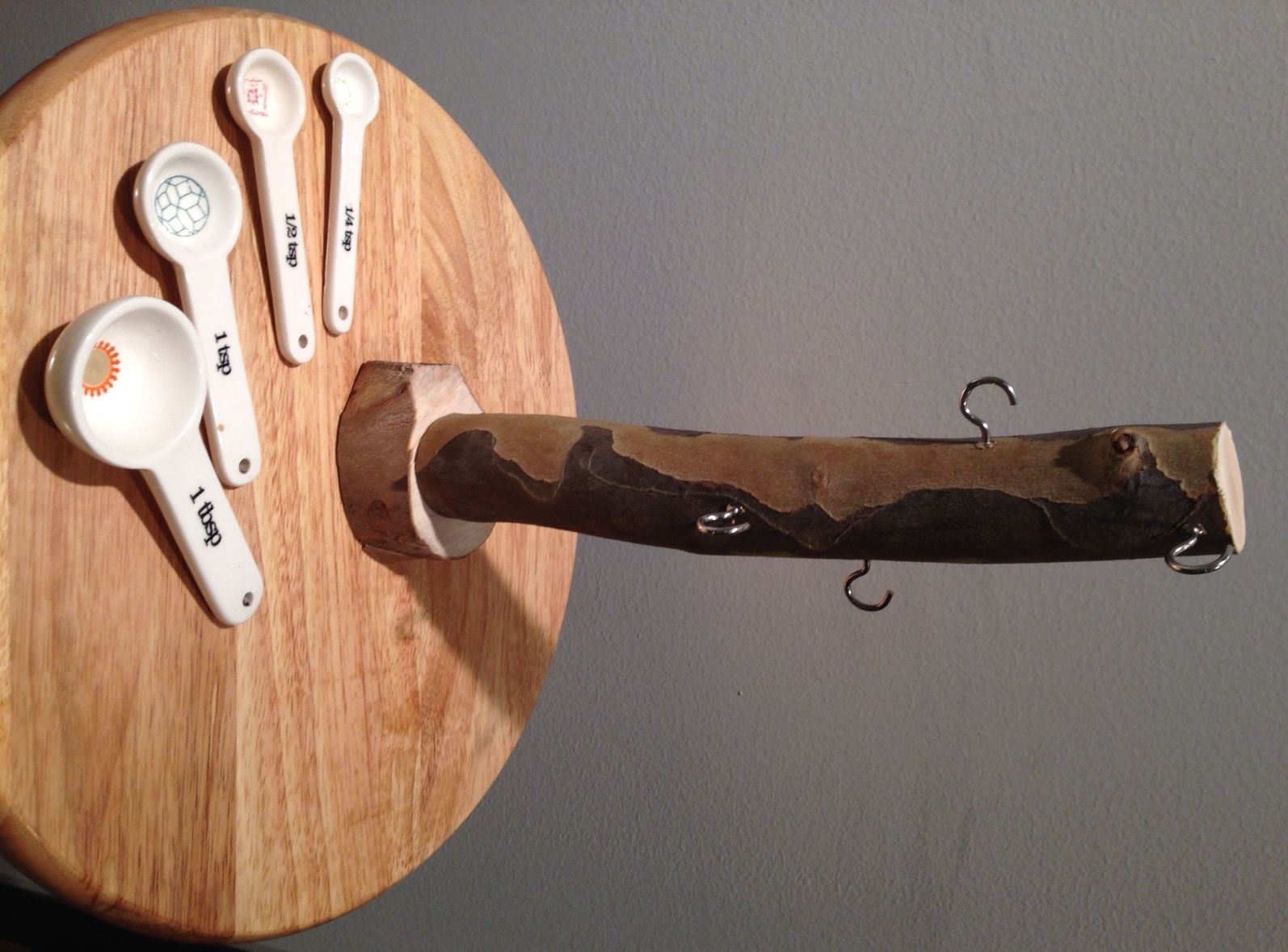Measuring Spoon Rack From Recycled Wood : 7 Steps (with Pictures ...