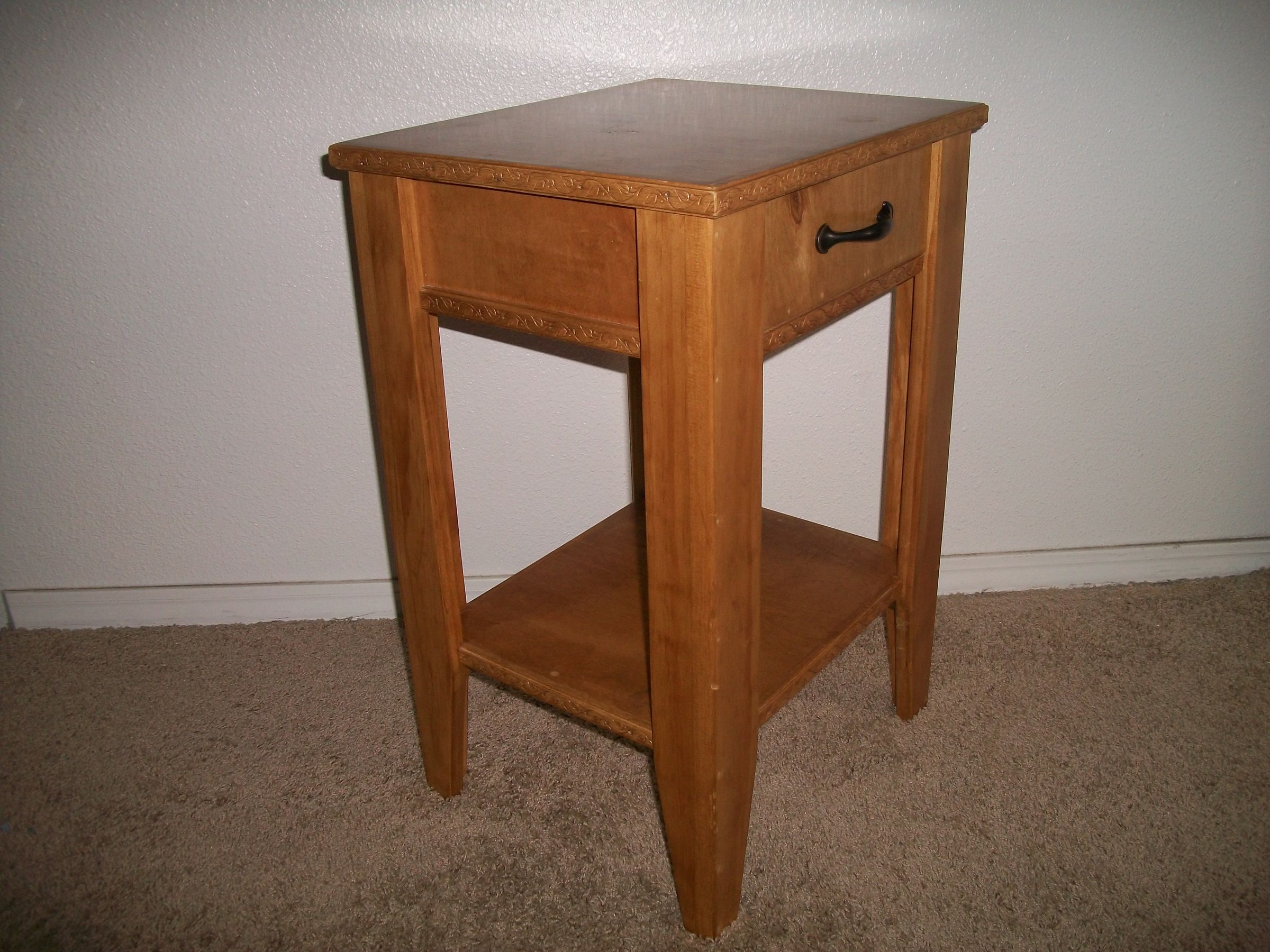 DIY Night Stand : 8 Steps - Instructables