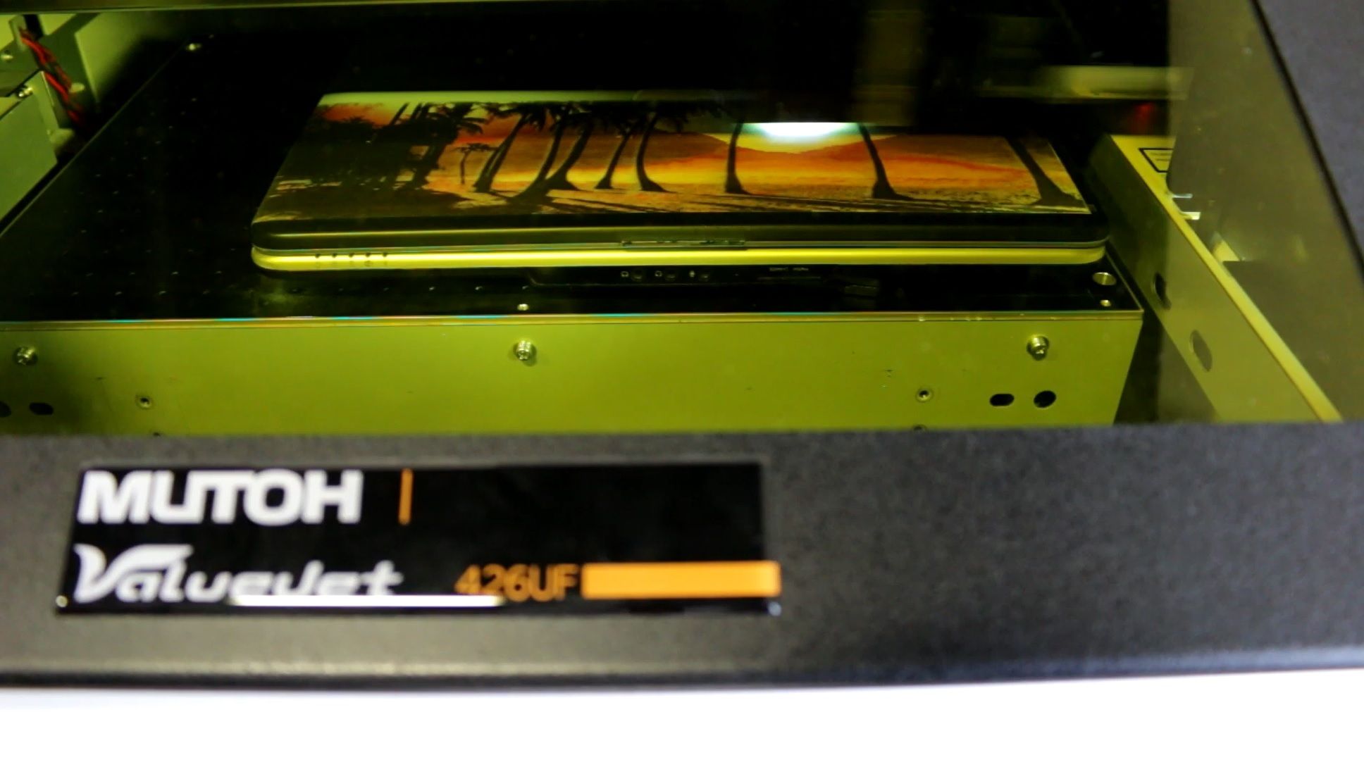 UV Printed and Laser Engraved Laptop : 5 Steps (with Pictures ...