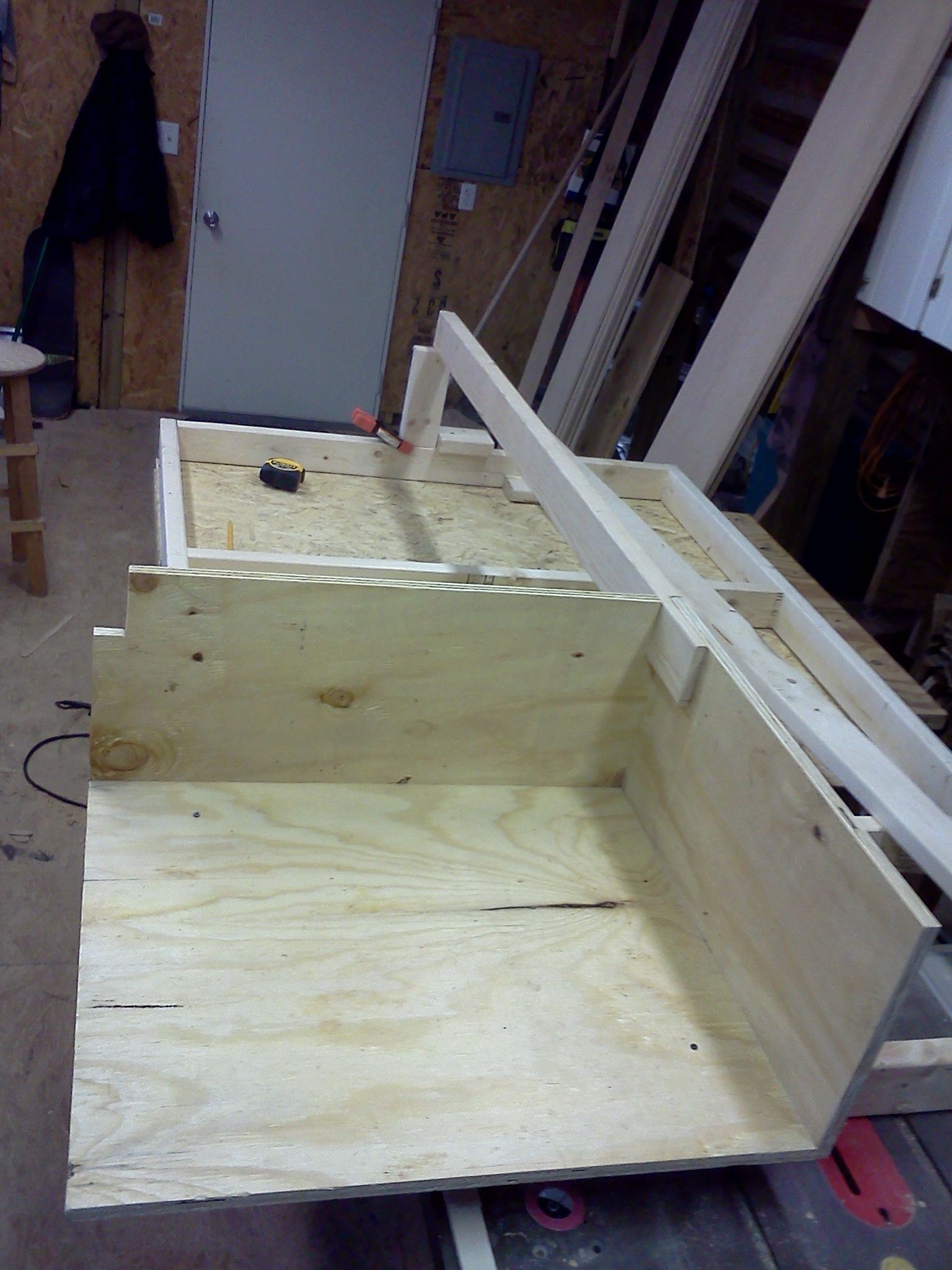Platform Bed With Drawers : 8 Steps (with Pictures) - Instructables