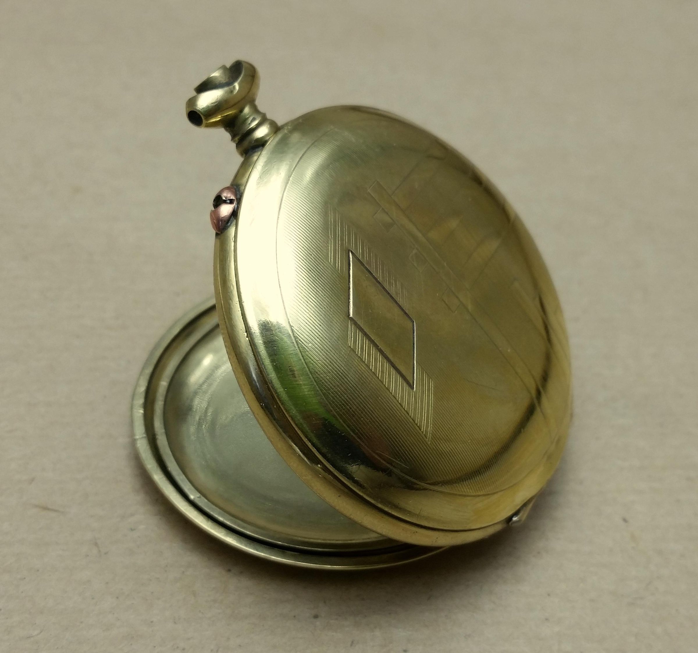 Transform an Old Broken Pocket Watch Into a Beautiful Trinket! : 11 ...